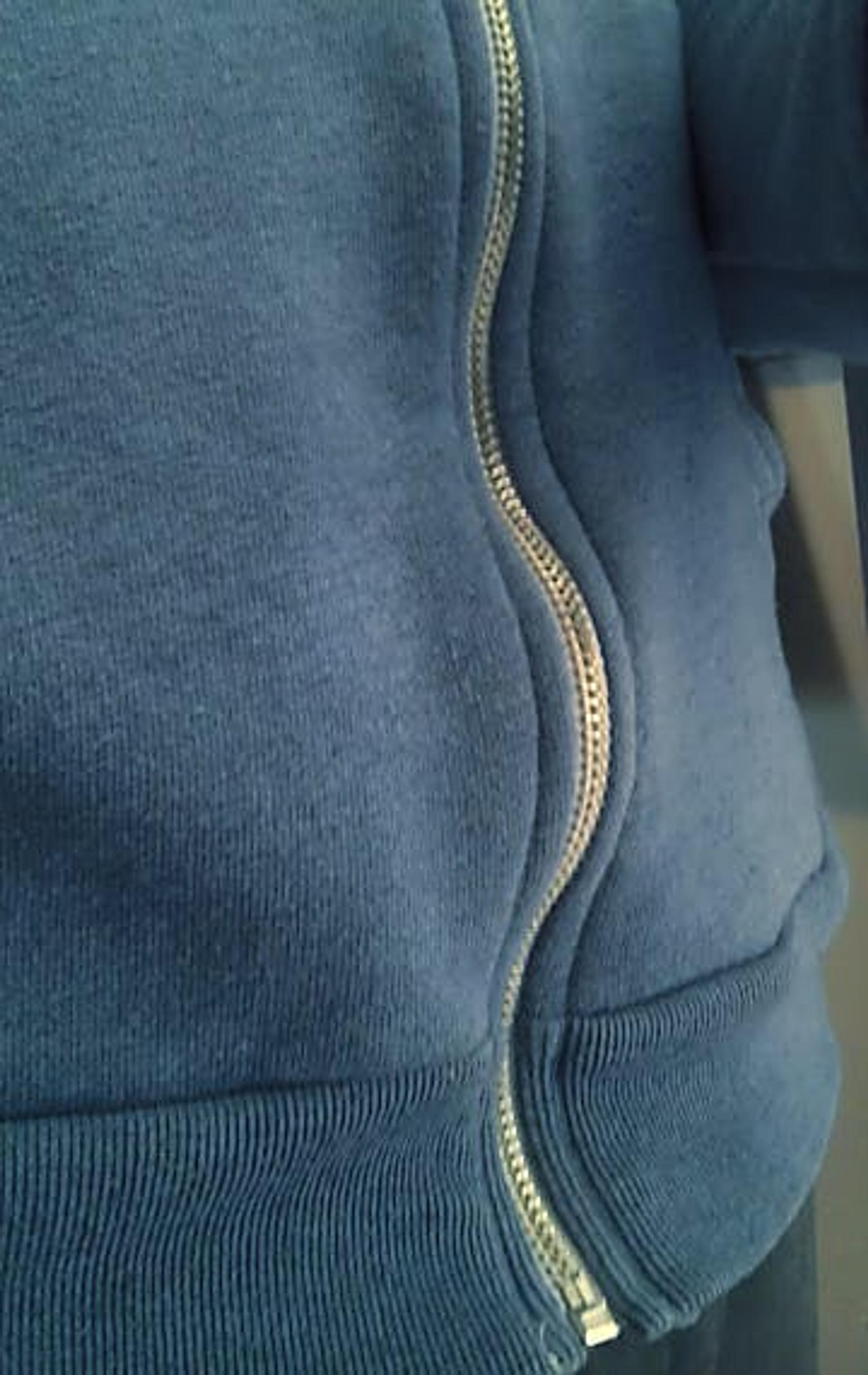 Zipper Troubles? Master the Quick Fix for Any Broken Zipper