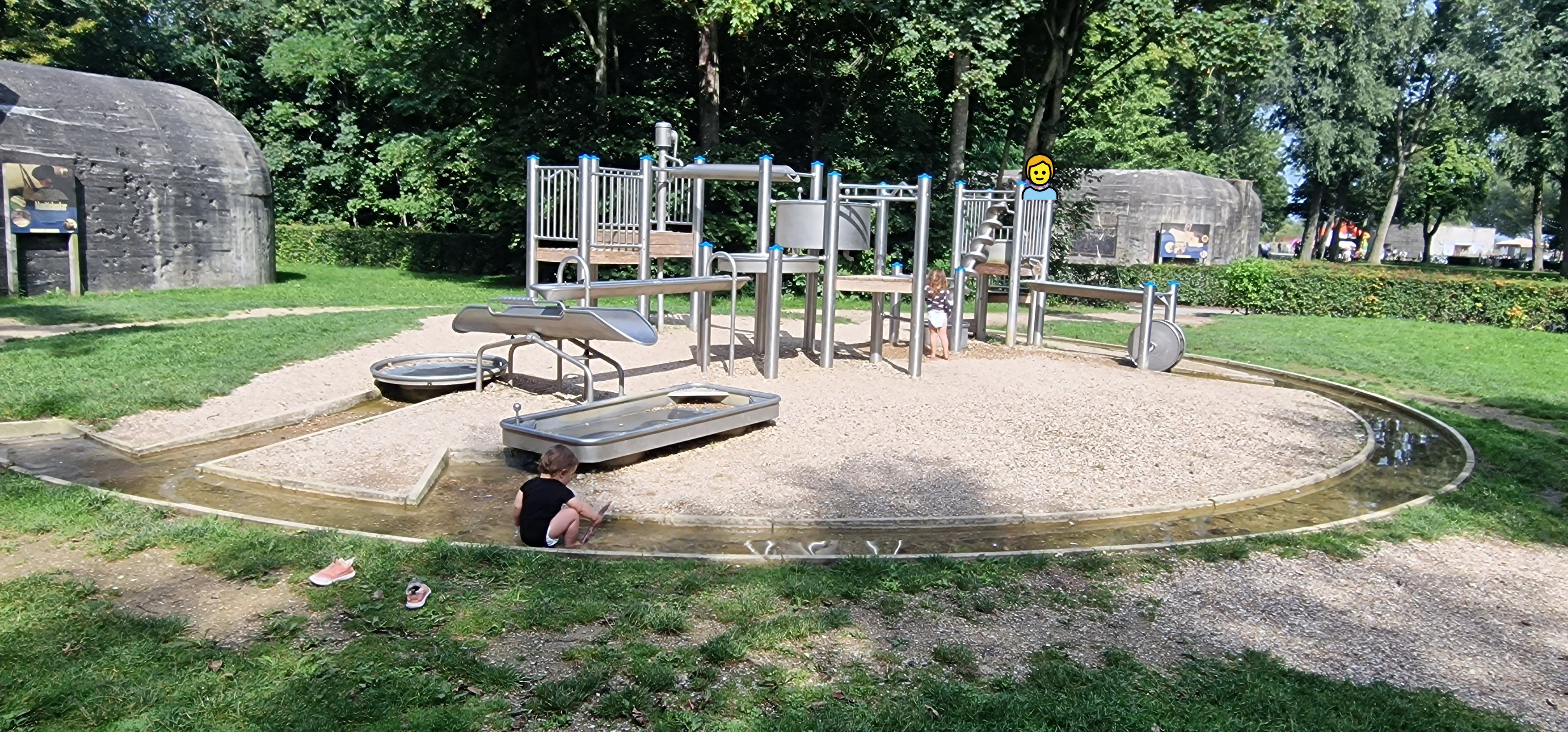 Groede Podium - What a special location! You can play, jump and climb ...