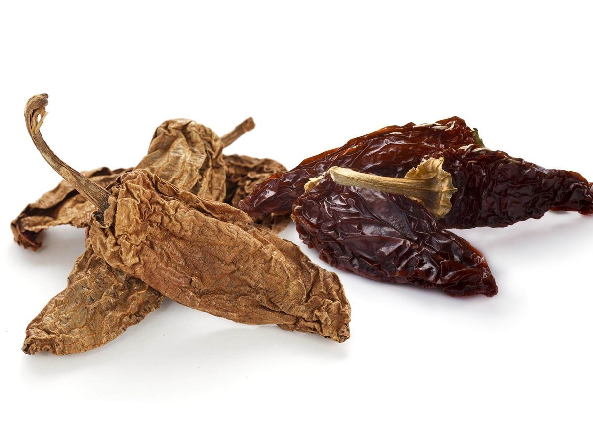 How to Find, Choose, and Use Chipotle Chilies | Vera Mexicana
