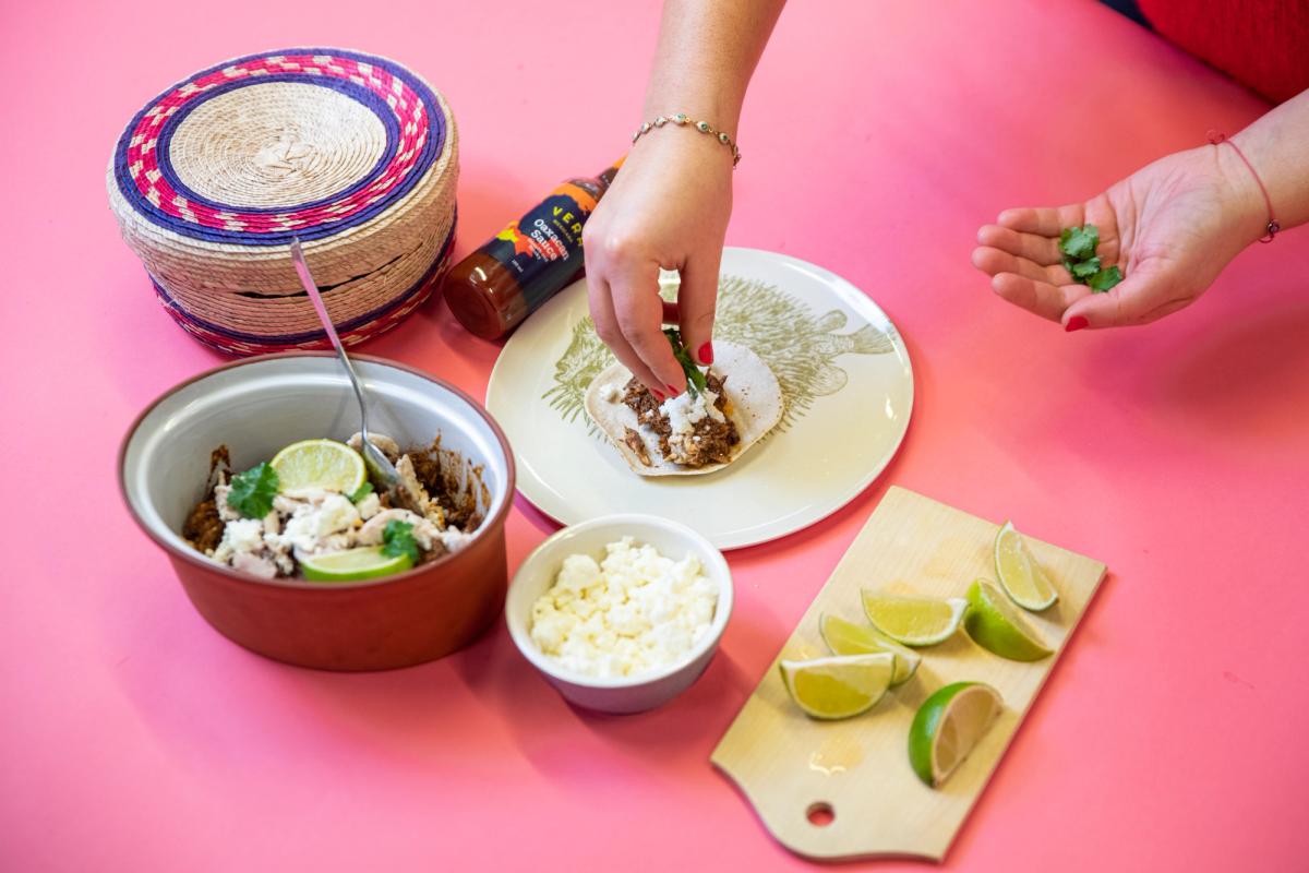 Tacos with Chicken and Mole | Vera Mexicana