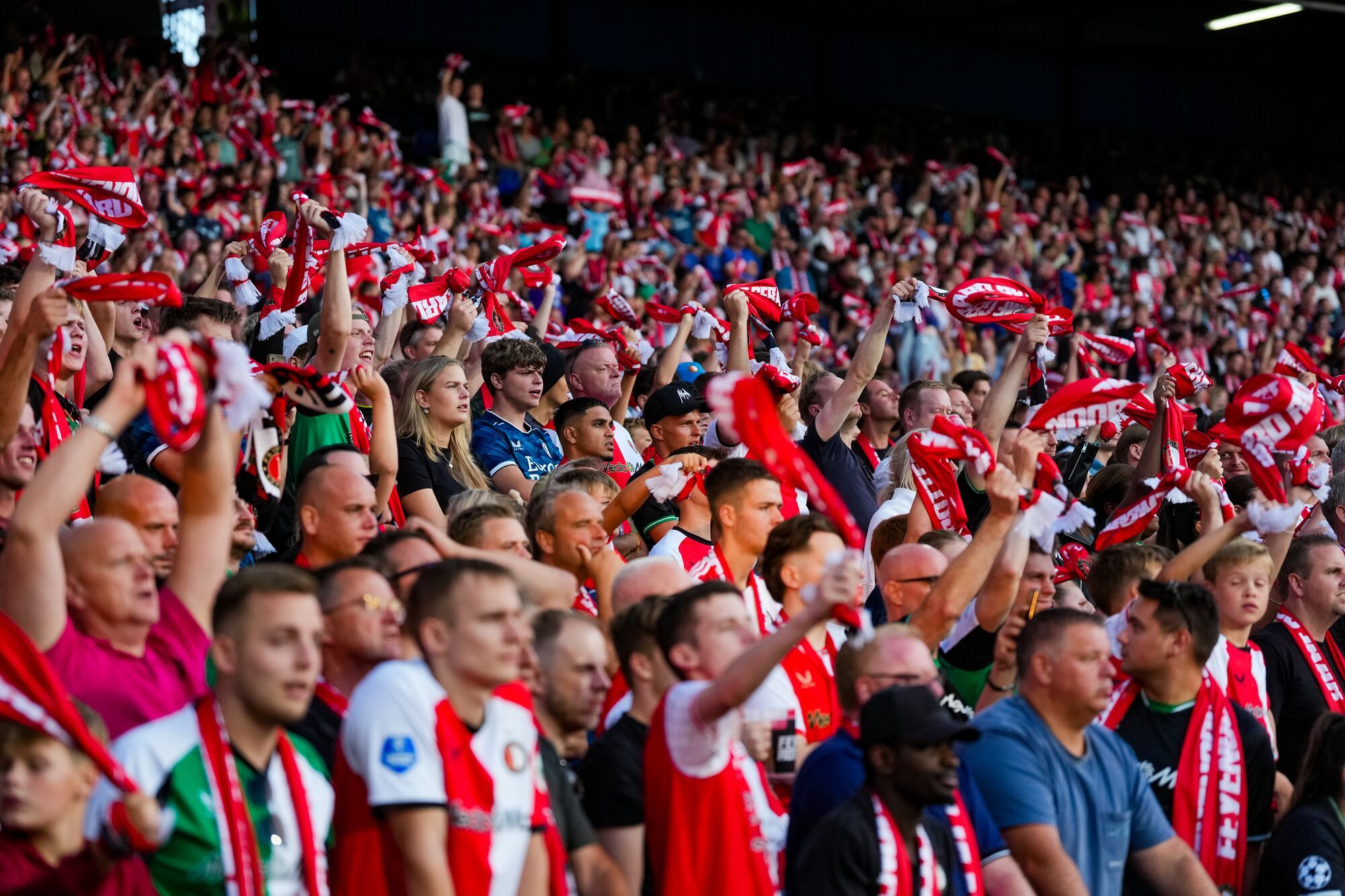 Officiële website van Feyenoord Rotterdam: Nieuws, wedstrijden en meer
