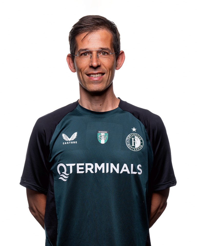 The technicall staff of Feyenoord 1