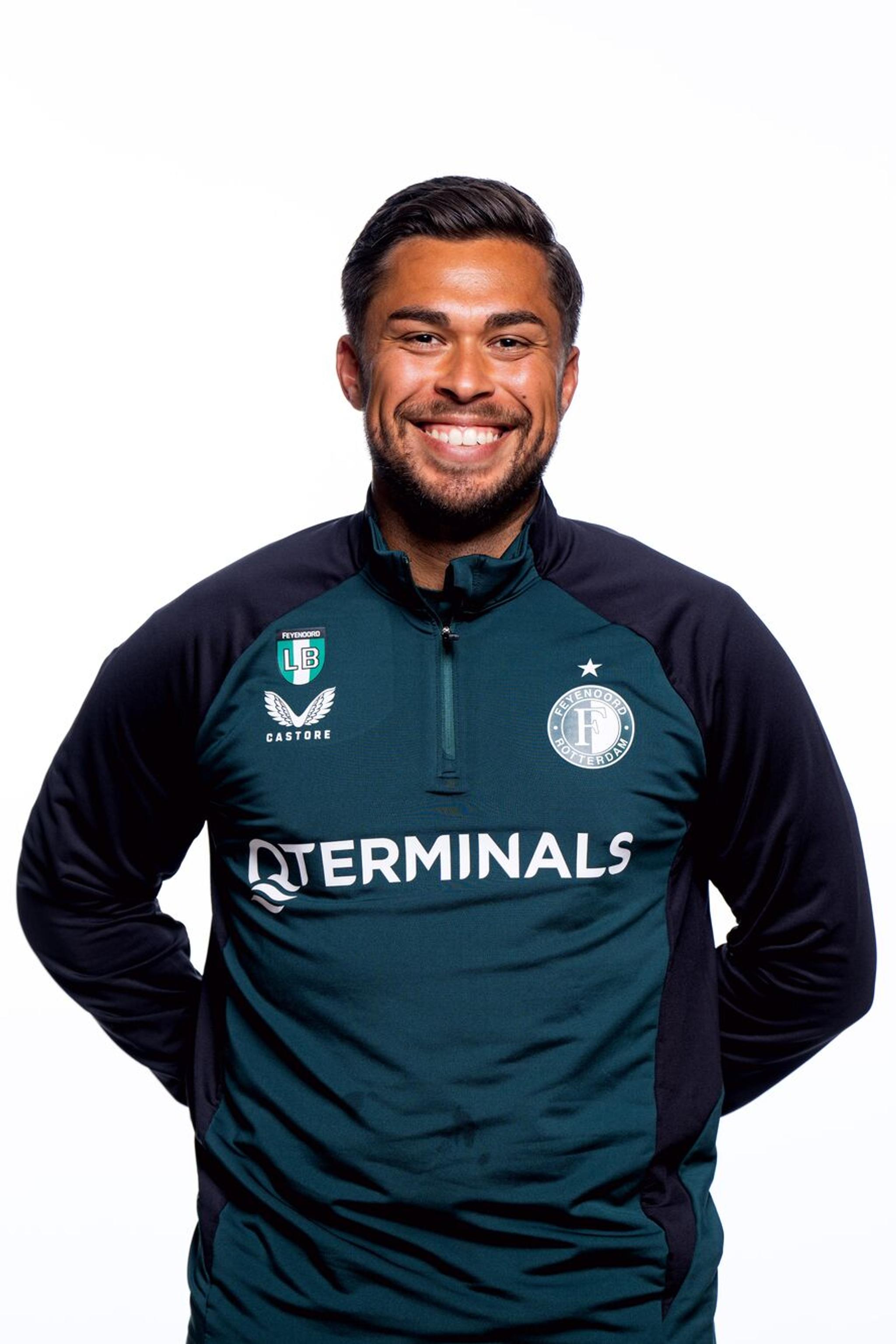 The technicall staff of Feyenoord 1