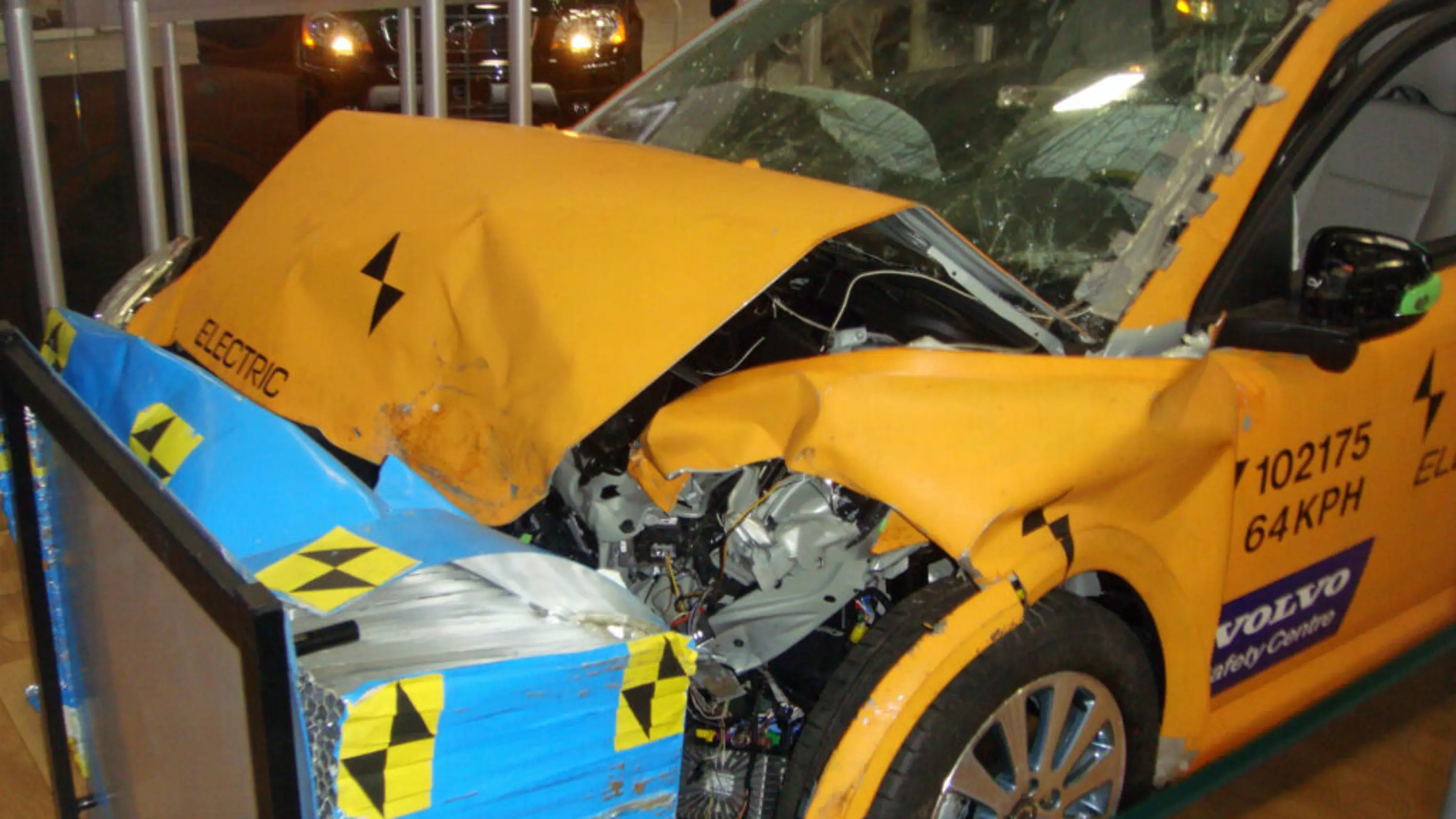 PREDICTIVE MODELING OF MECHANICAL DAMAGE AND POST-IMPACT BEHAVIOR IN EV ...