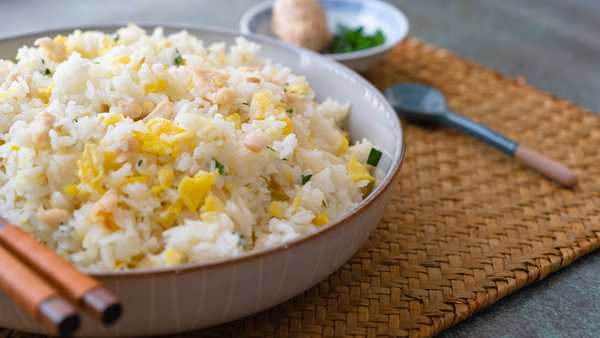 Ginger Fried Rice (姜炒饭) | Made With Lau