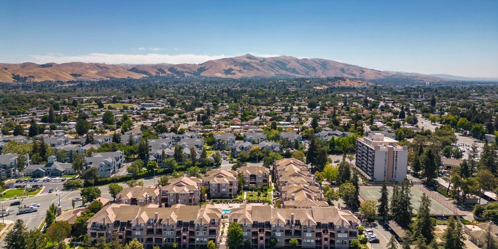 Хамгийн аз жаргалтай Америкчууд Калифорнийн жижиг хотод амьдардаг: Энэ газар юугаараа онцлог вэ ...