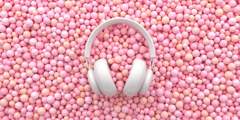 ASMR: Бие махбодид таашаал авчрах нууцлаг чиг хандлага | Anu.mn