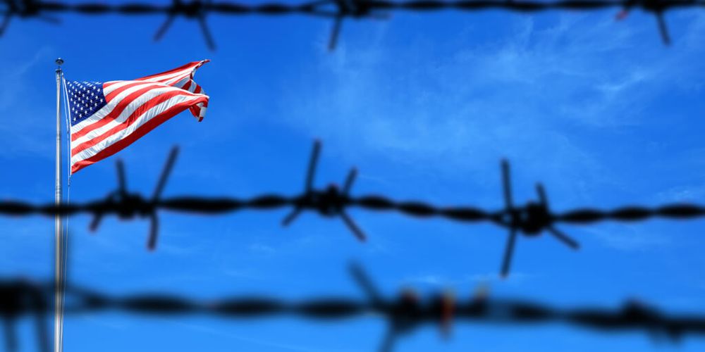 Украинд үзүүлэх тусламжийг БНН-аар дэмжүүлэхийн тулд Ардчилсан намаас гаргасан АНУ-ын өмнөд хил ...