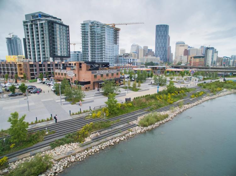 Simmons Building Celebrates Grand Opening