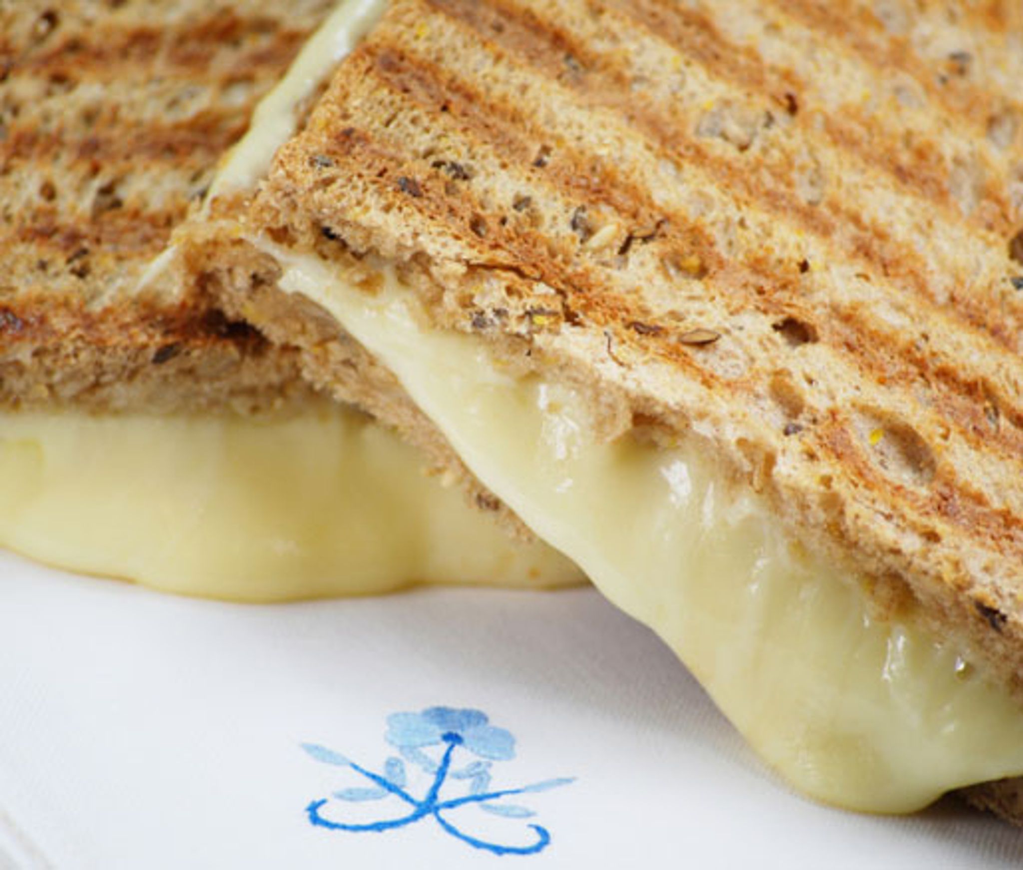 Grilled Texas Goat Cheese Sandwiches with Pickled Peaches | James Beard ...