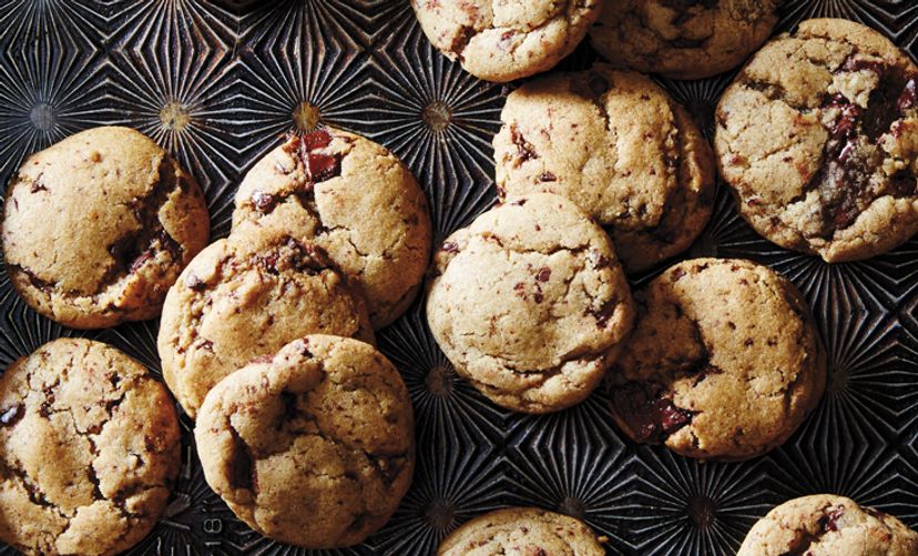 Chewy Vanilla Spice Cookies with Chocolate Chunks | James Beard Foundation