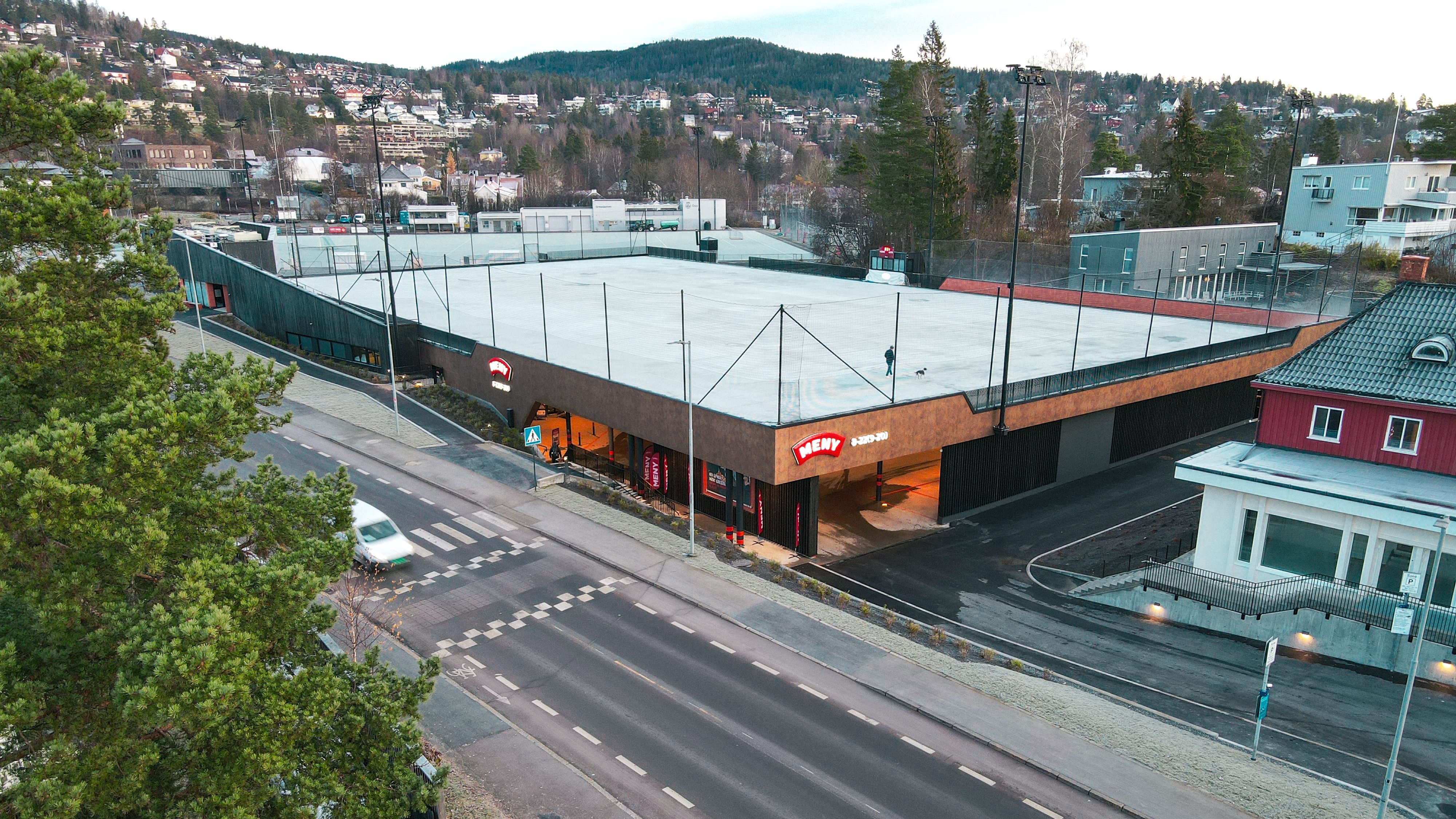 Kombinert idrettsanlegg og MENY-butikk | MENY