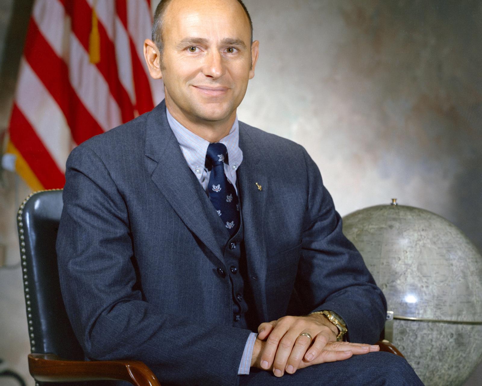 Alan L. Bean - Supercluster