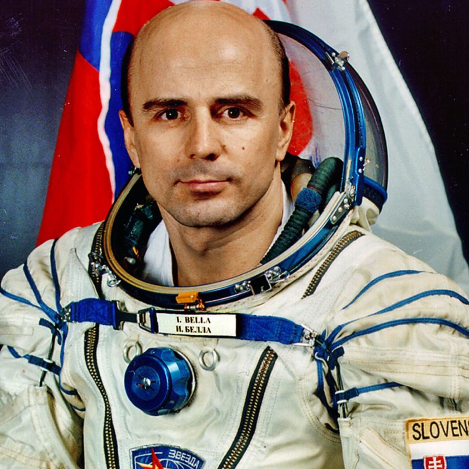 Ivan Bella - Supercluster