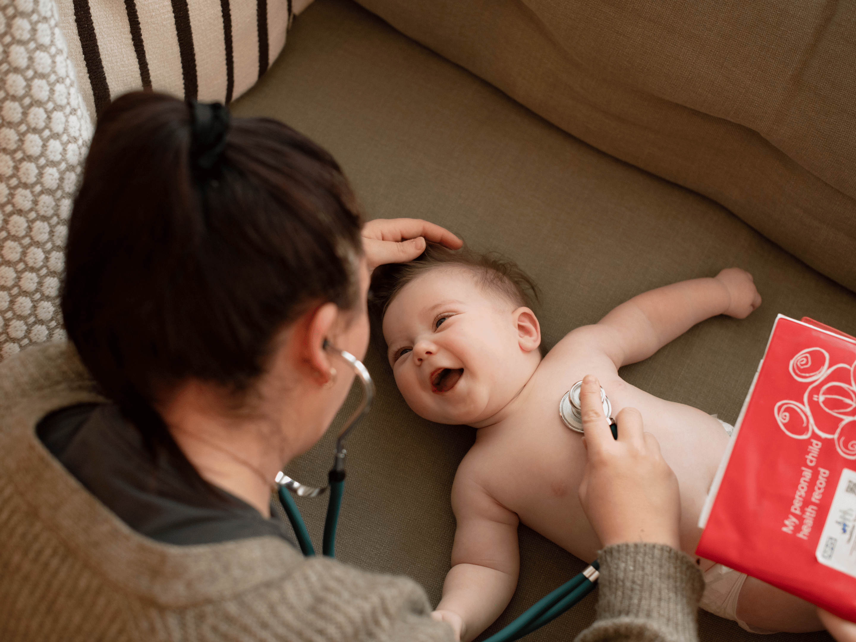 Newborn Baby Checks | HiPP Organic