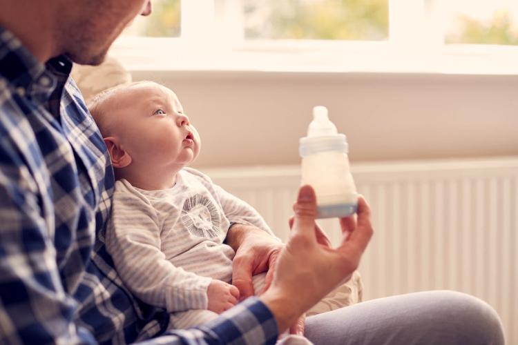 Guide to Infant Formula: How to Choose Baby Formula