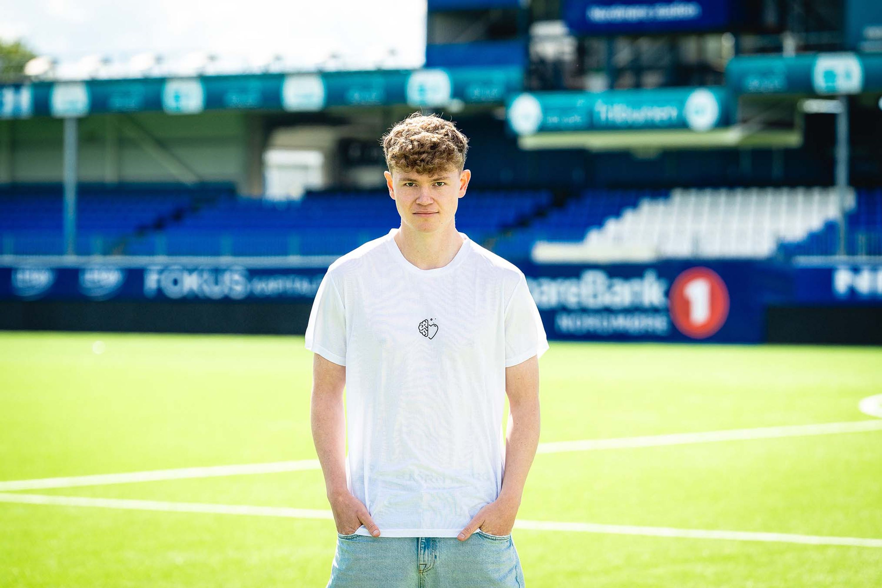 Hvordan takler et av Norges lovende fotballtalenter å bli satt ut av spill?