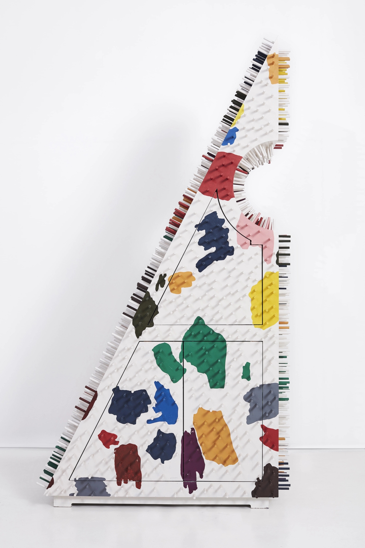 Dokter and Misses - collectible design studio