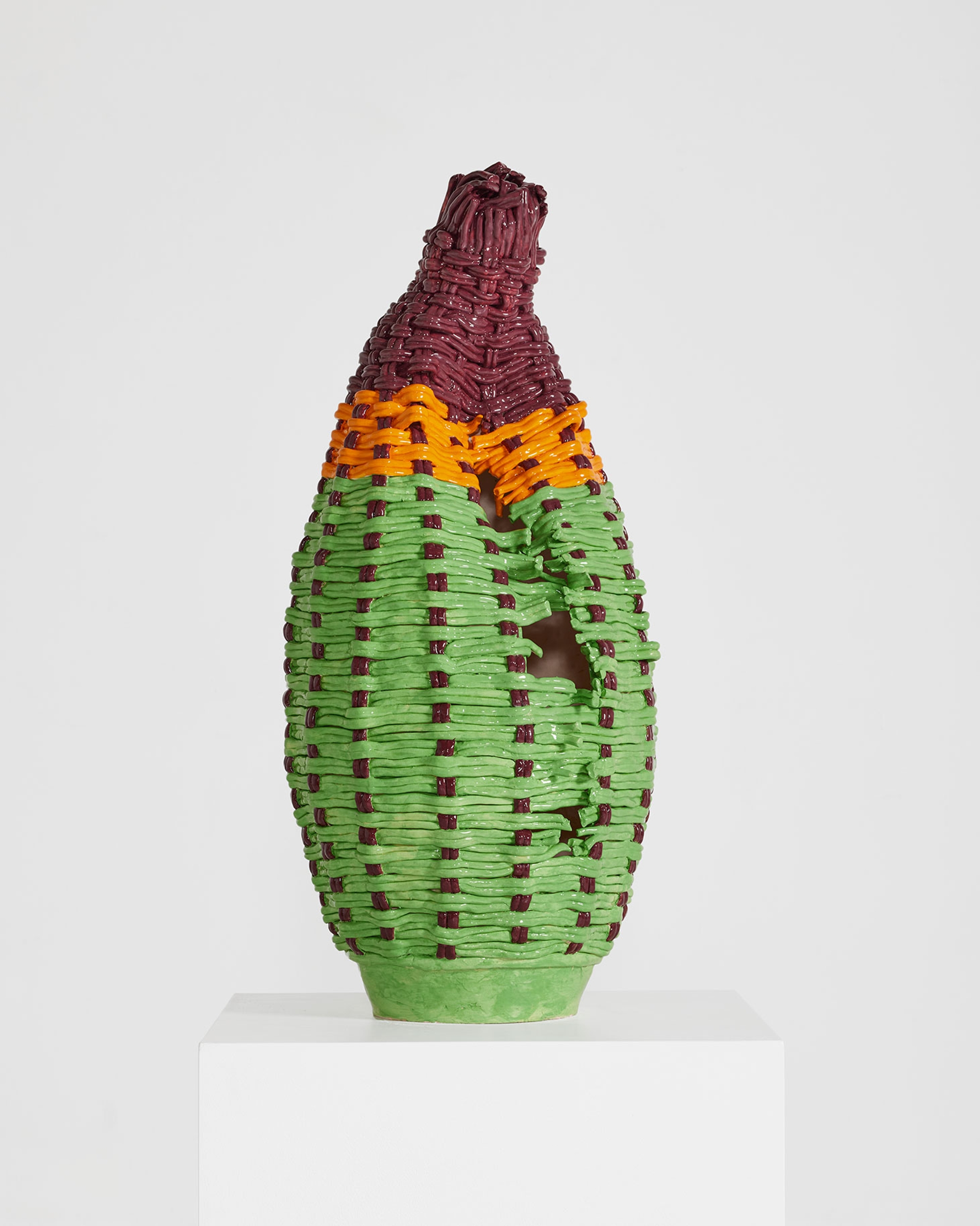 Xanthe Somers - contemporary ceramic artist