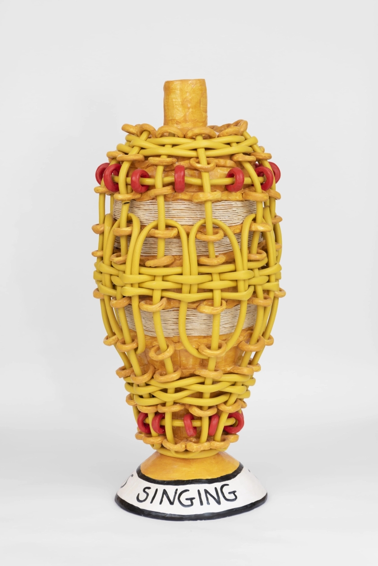 Xanthe Somers - contemporary ceramic artist