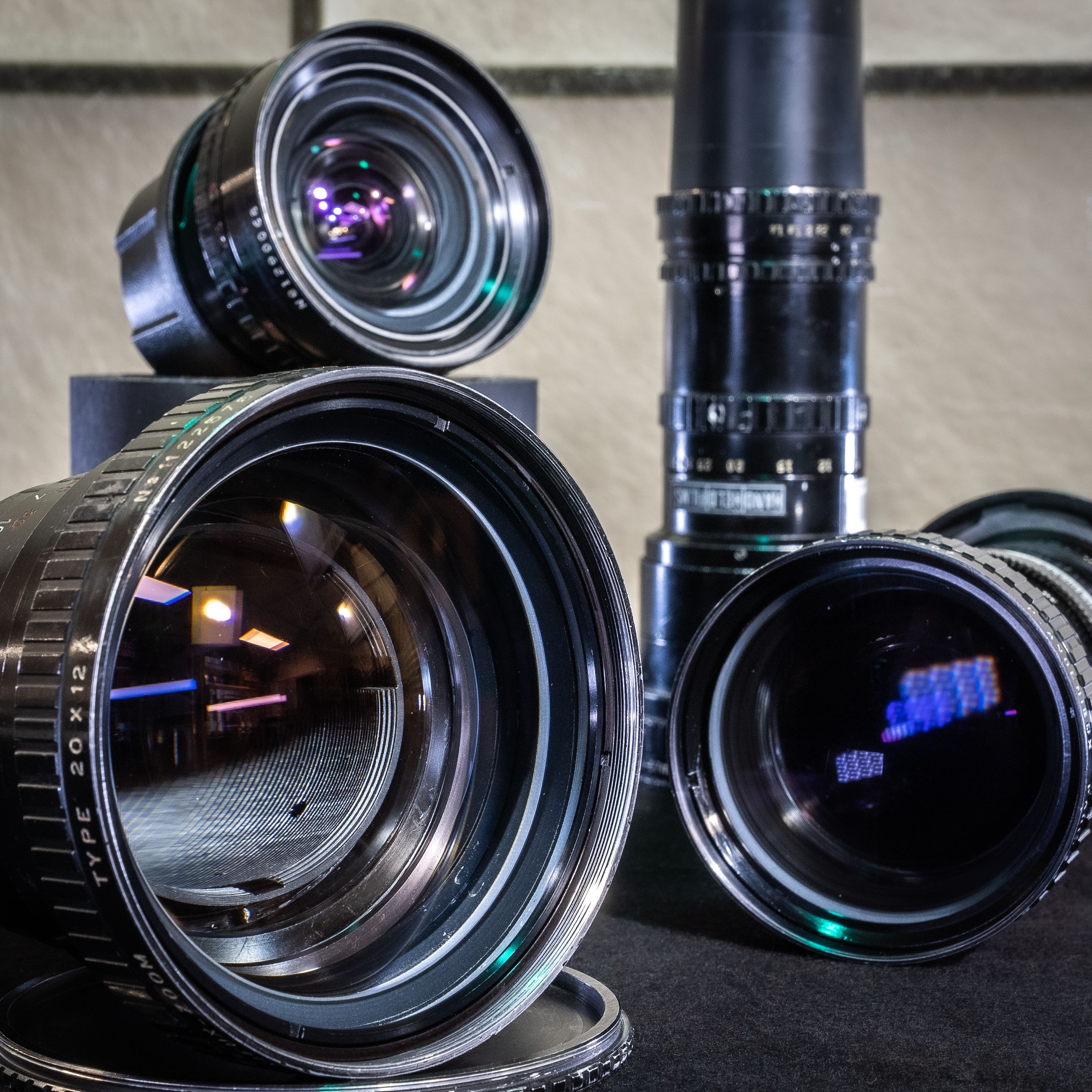 Angenieux ST16 Zoom | Hand Held Films