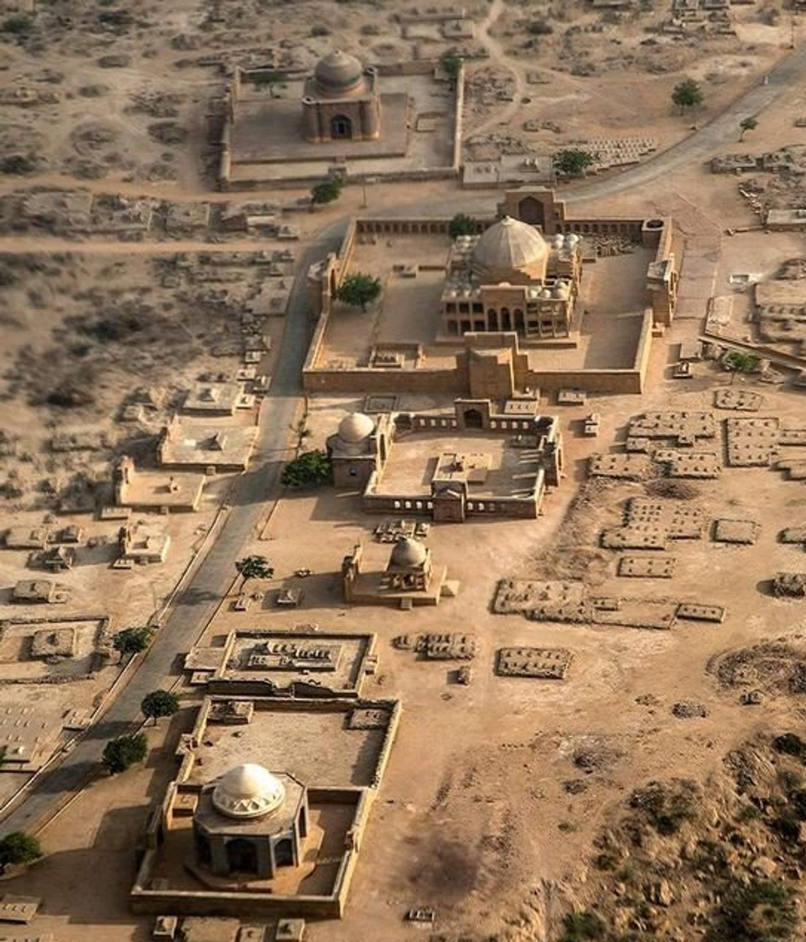 Makli Necropolis Restoration → Counterspace