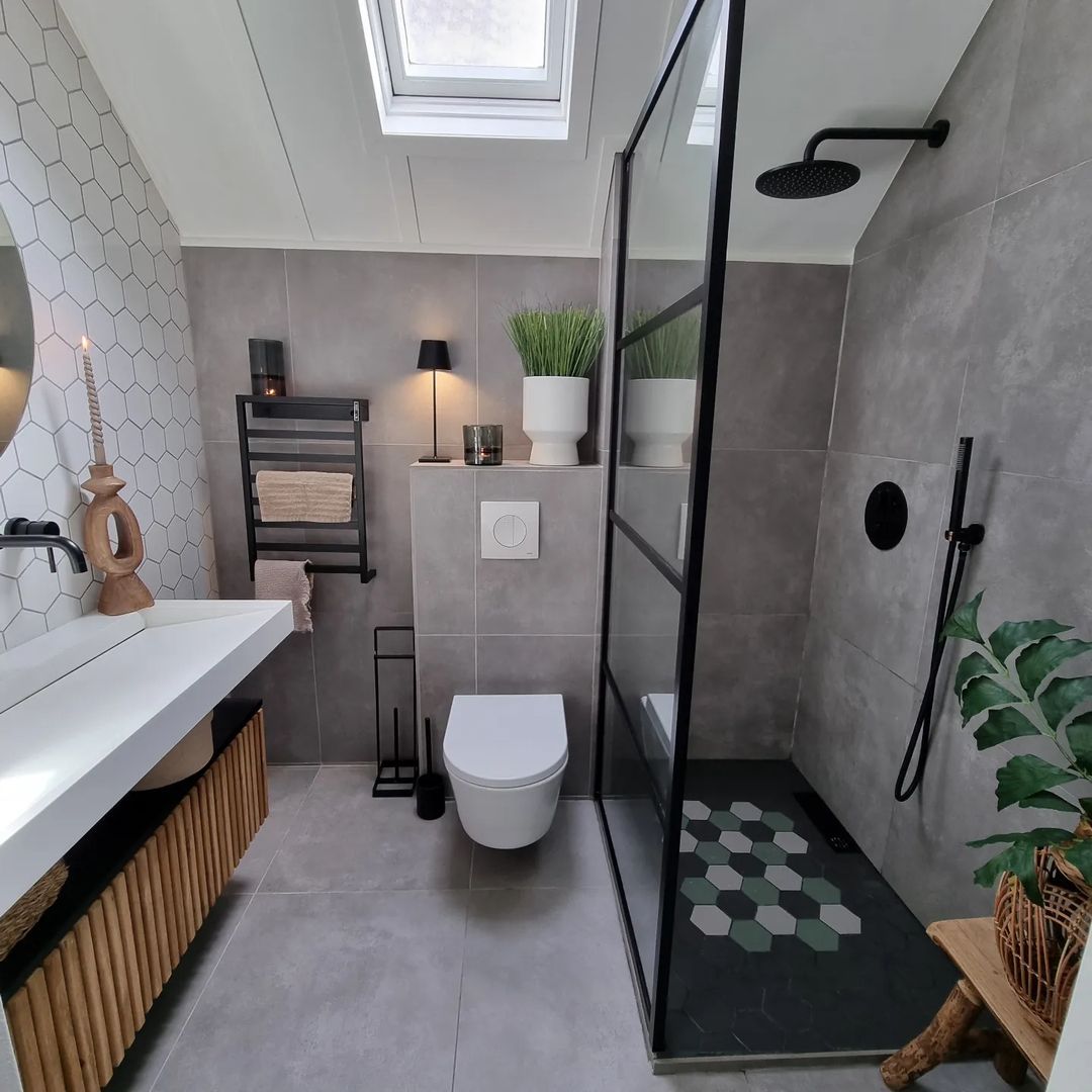 Grijze badkamer inspiratie voor jouw nieuwe Japandi badkamer - Makeover.nl