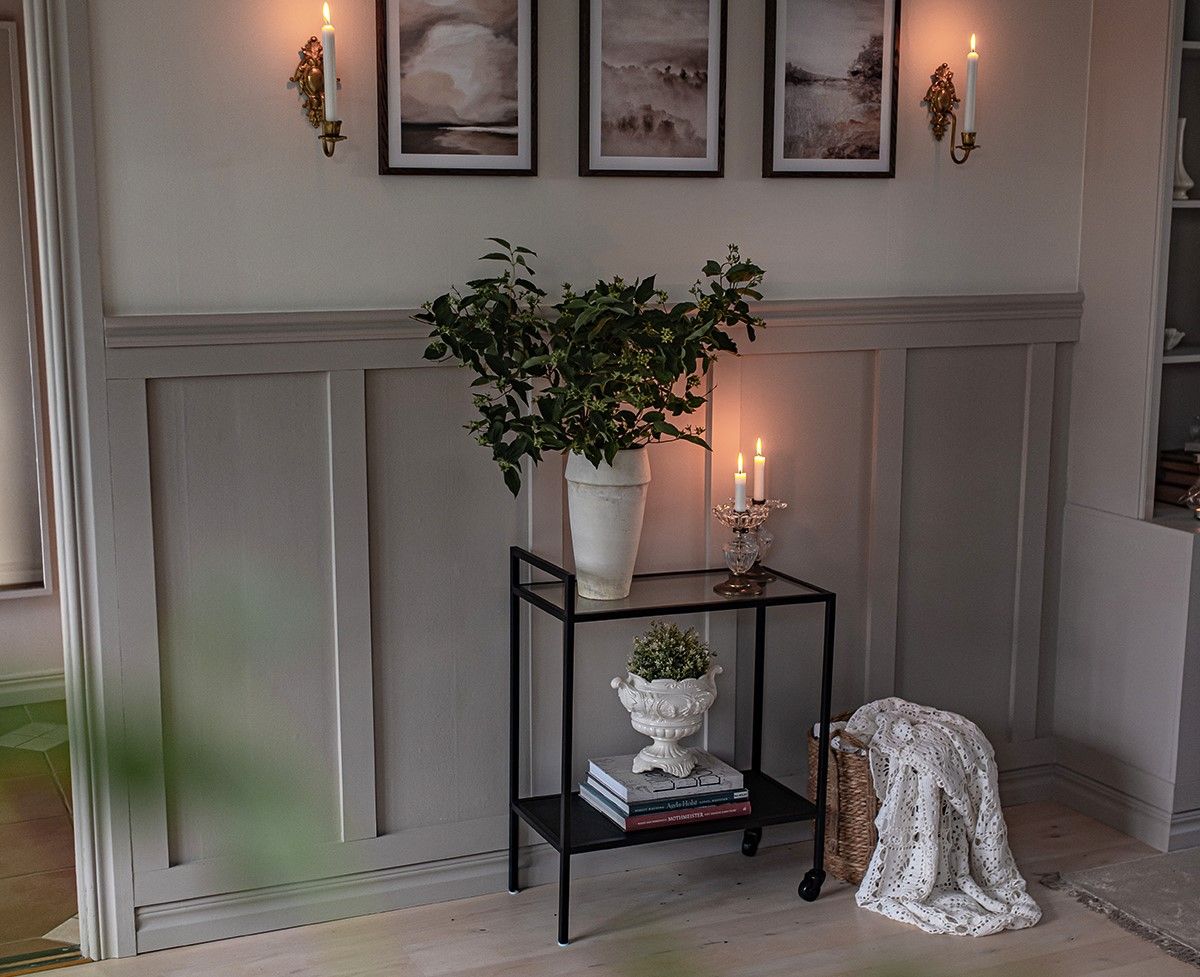 Zo maak je een DIY houten lattenwand - Makeover.nl