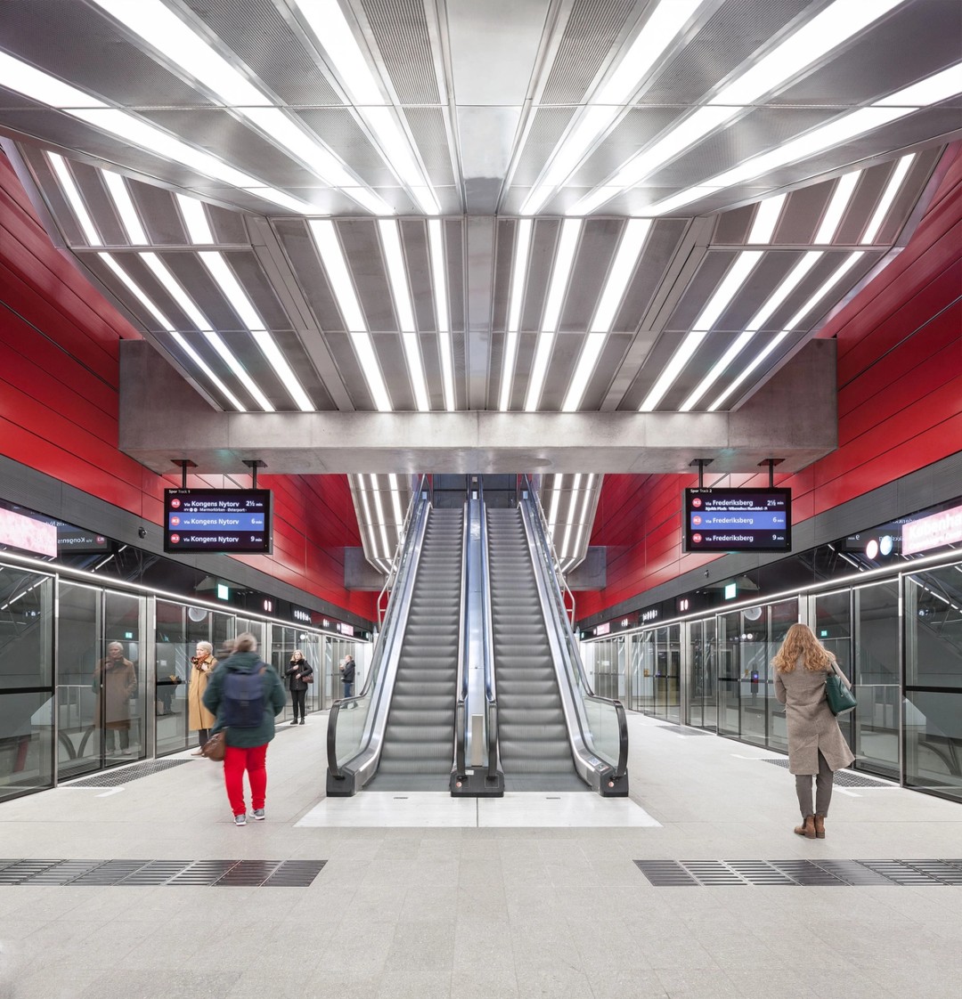 17 metro stations designed for passenger experience and flow