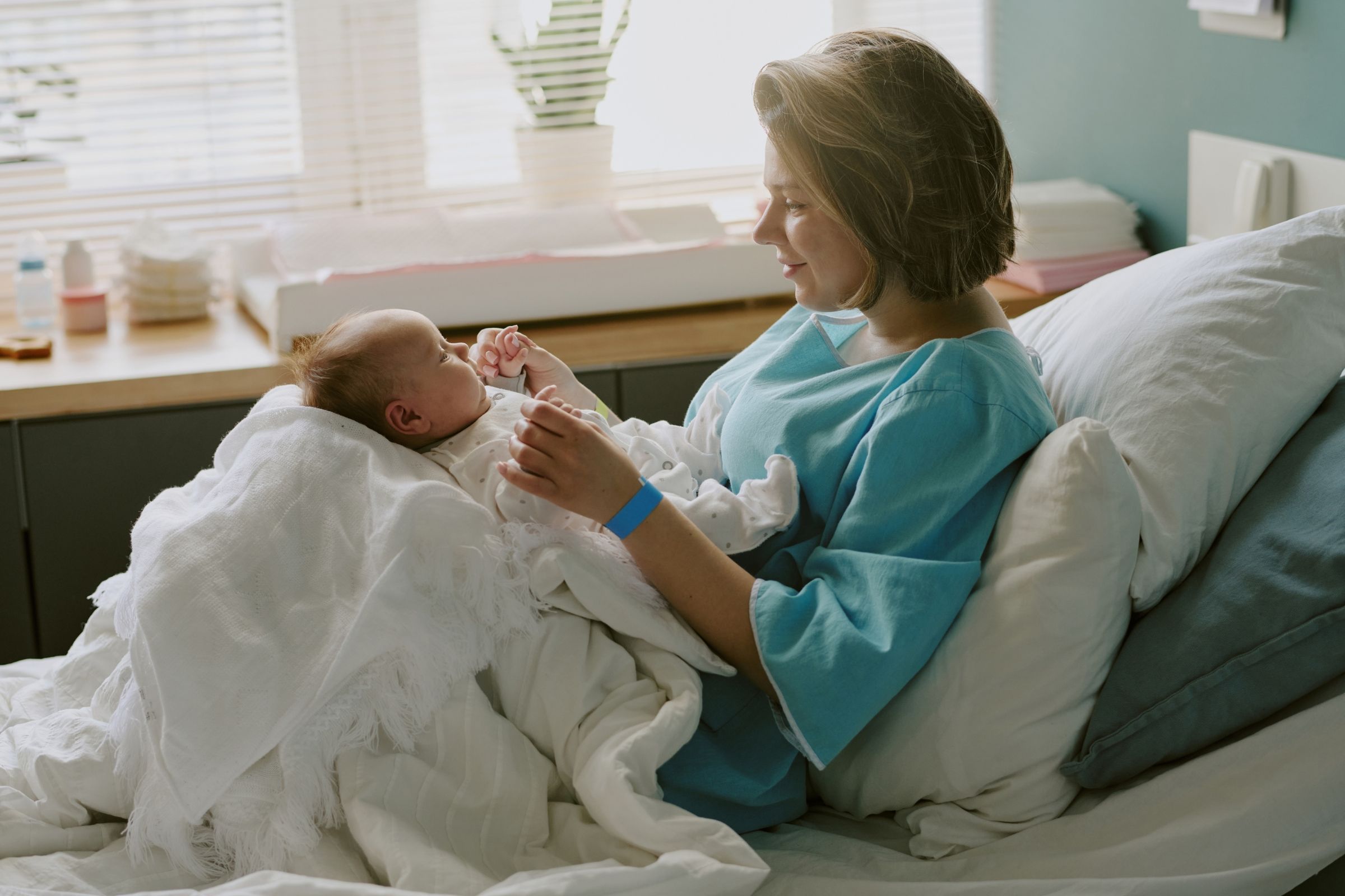 Postpartum Hormones: What to Expect | Samphire Neuroscience