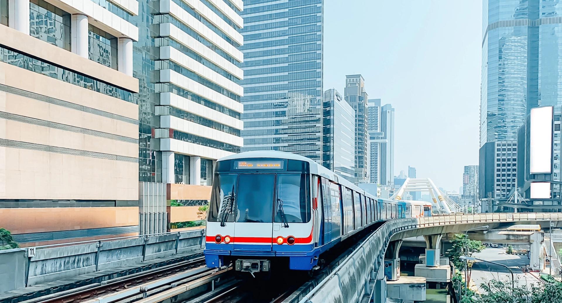 How Fiberglass Composites Revolutionized Mass Transit Design