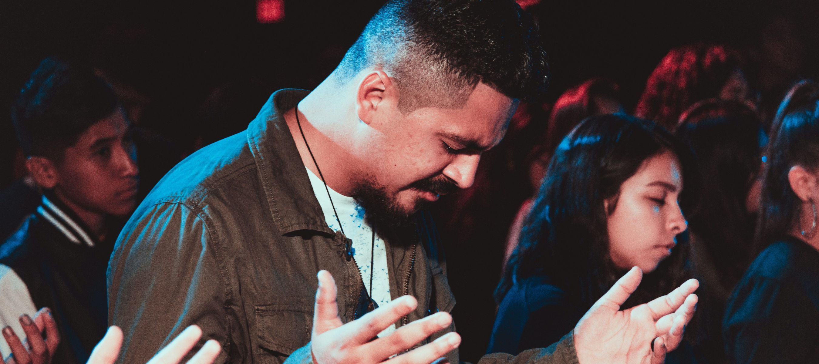 How Does Group Prayer Differ from Personal Prayer? | Core Christianity