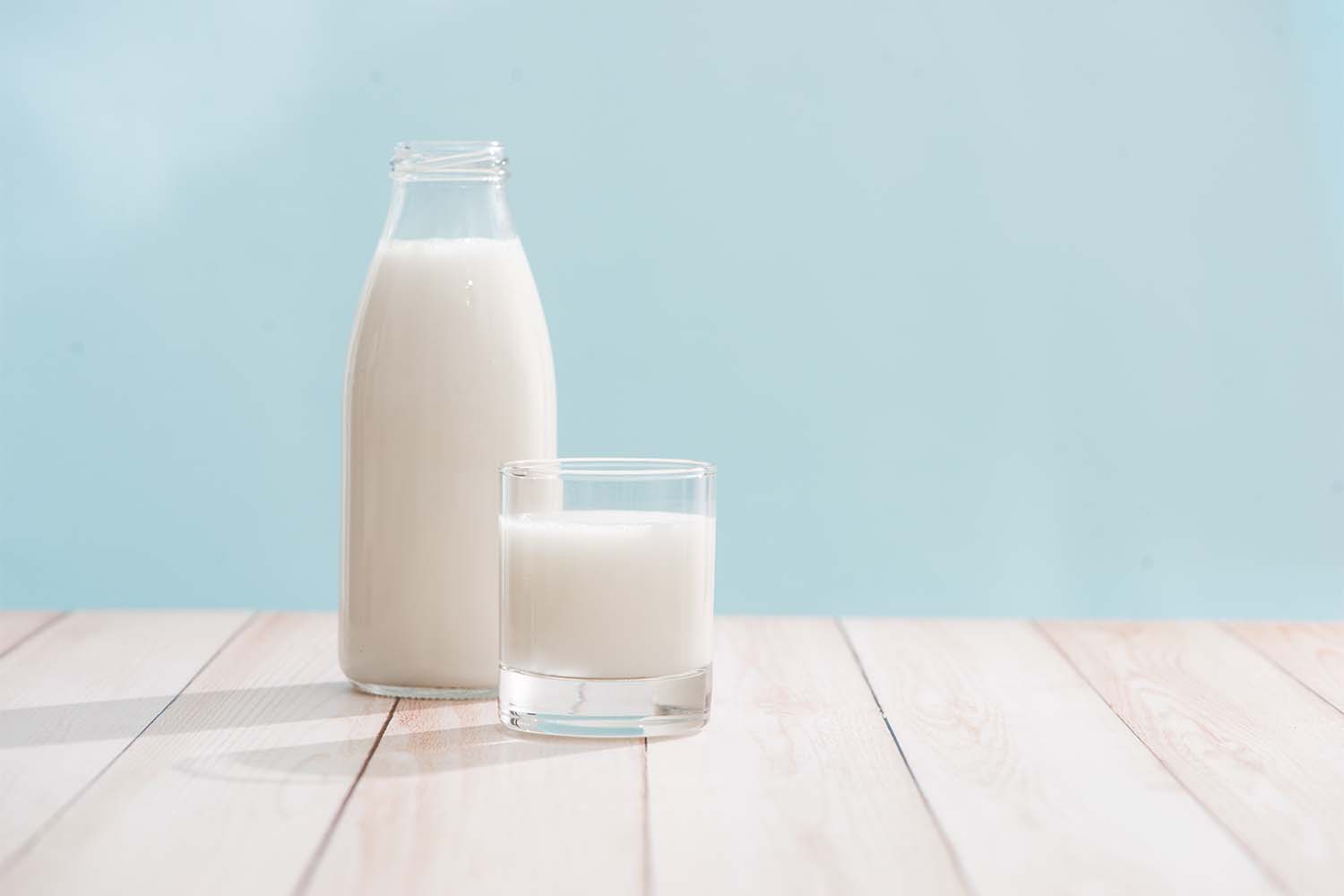 ivee - Does Milk Help Acid Reflux? What You Need To Know