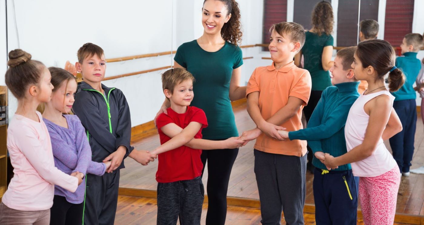 Teach Others to Deliver Feedback