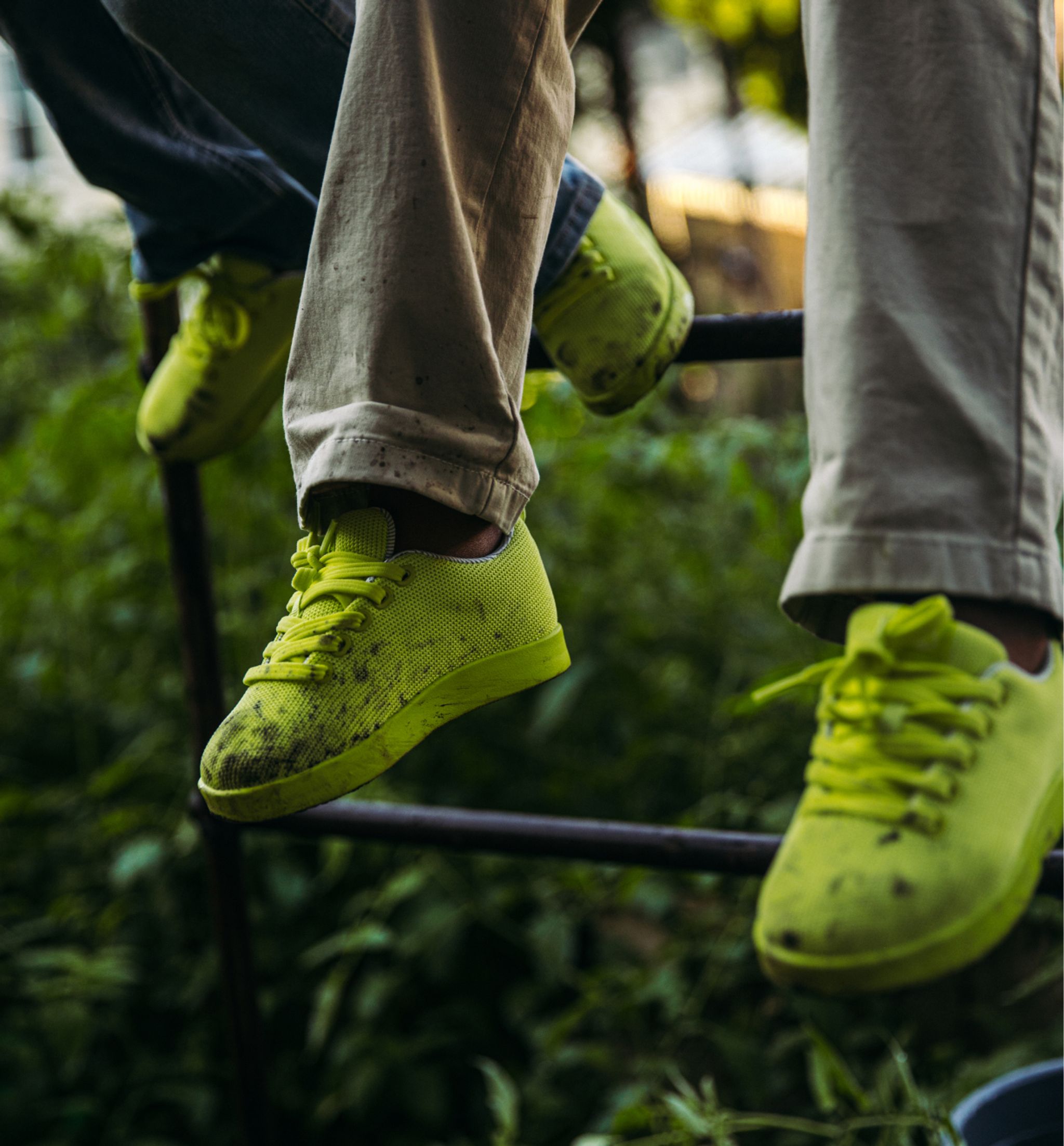 Atoms Kids Model 123: Neon – Comfortable & Stylish Kids Shoes · Atoms.com