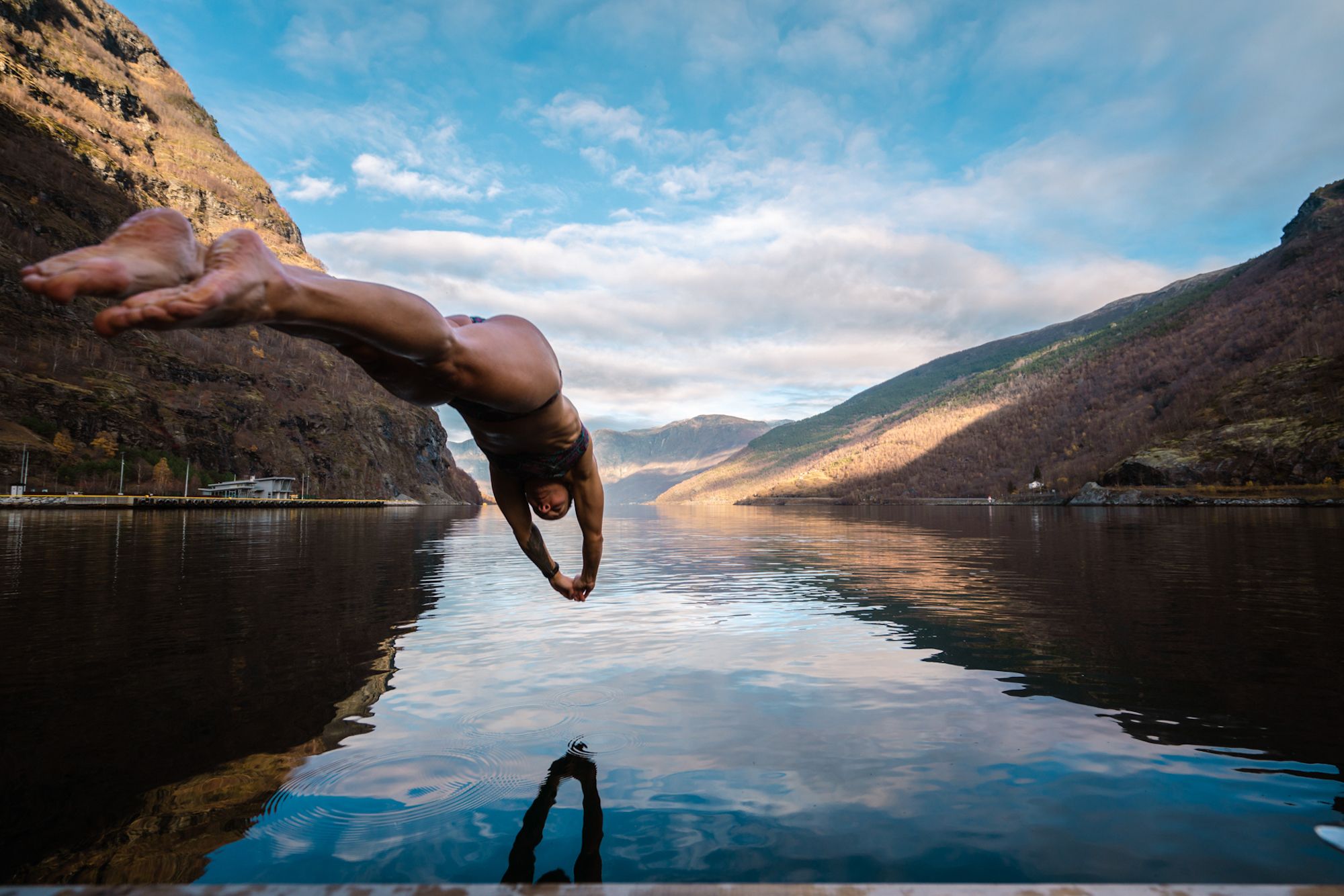 Plan your trip to Flåm - Scenic railways and fjords