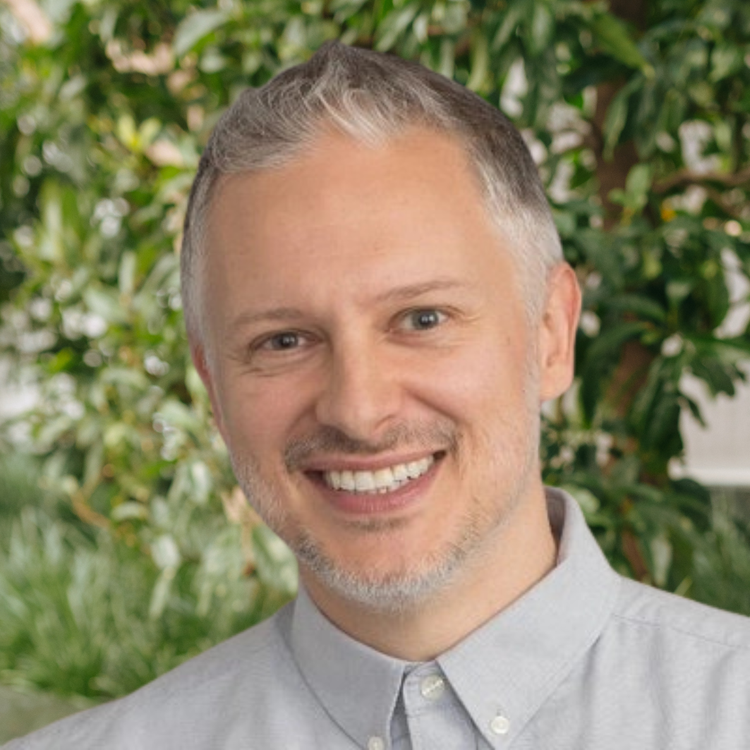 About – Fast Forward