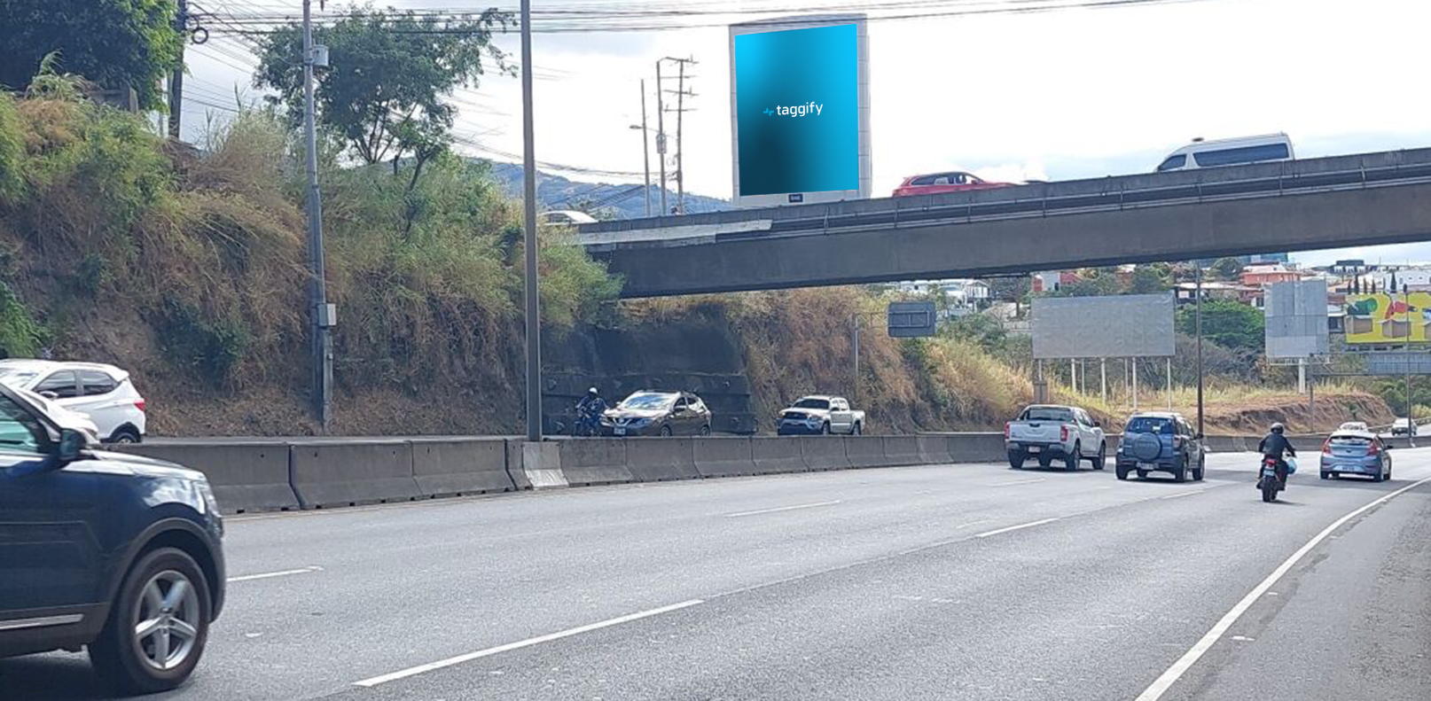 Screen in San Jose - Anonos Cara B - Pantalla Externa - Sobre Ruta 27 ...