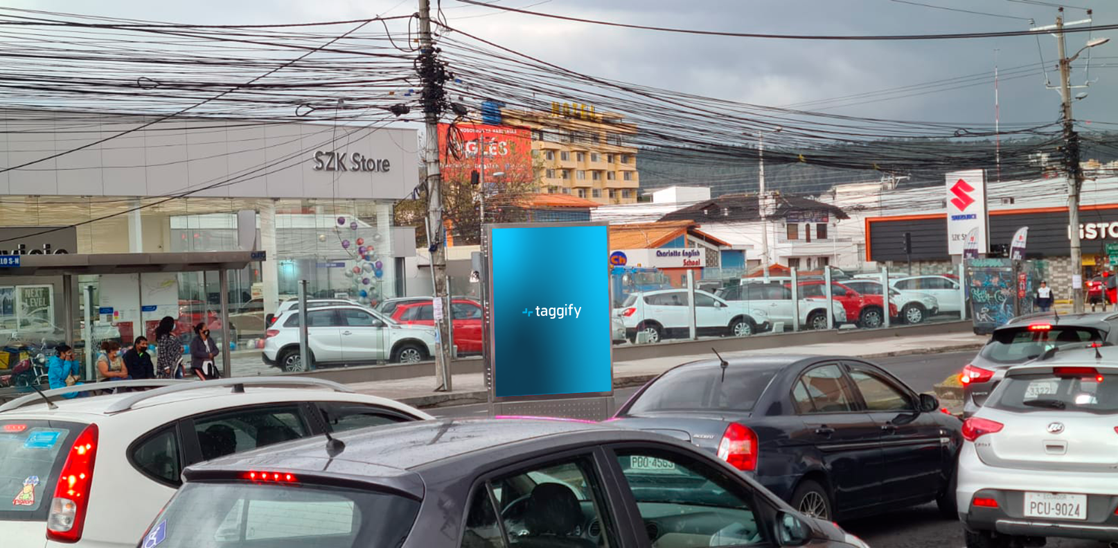 Screen in Pichincha - Quito - Amazonas - El Inca - Frente A Iglesia El ...