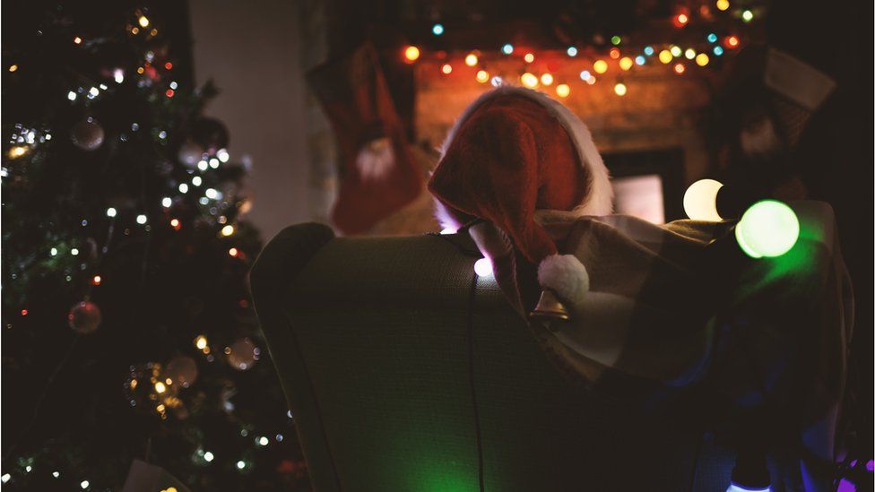 Your guide to relationships during the Christmas season | MyMynd Blog