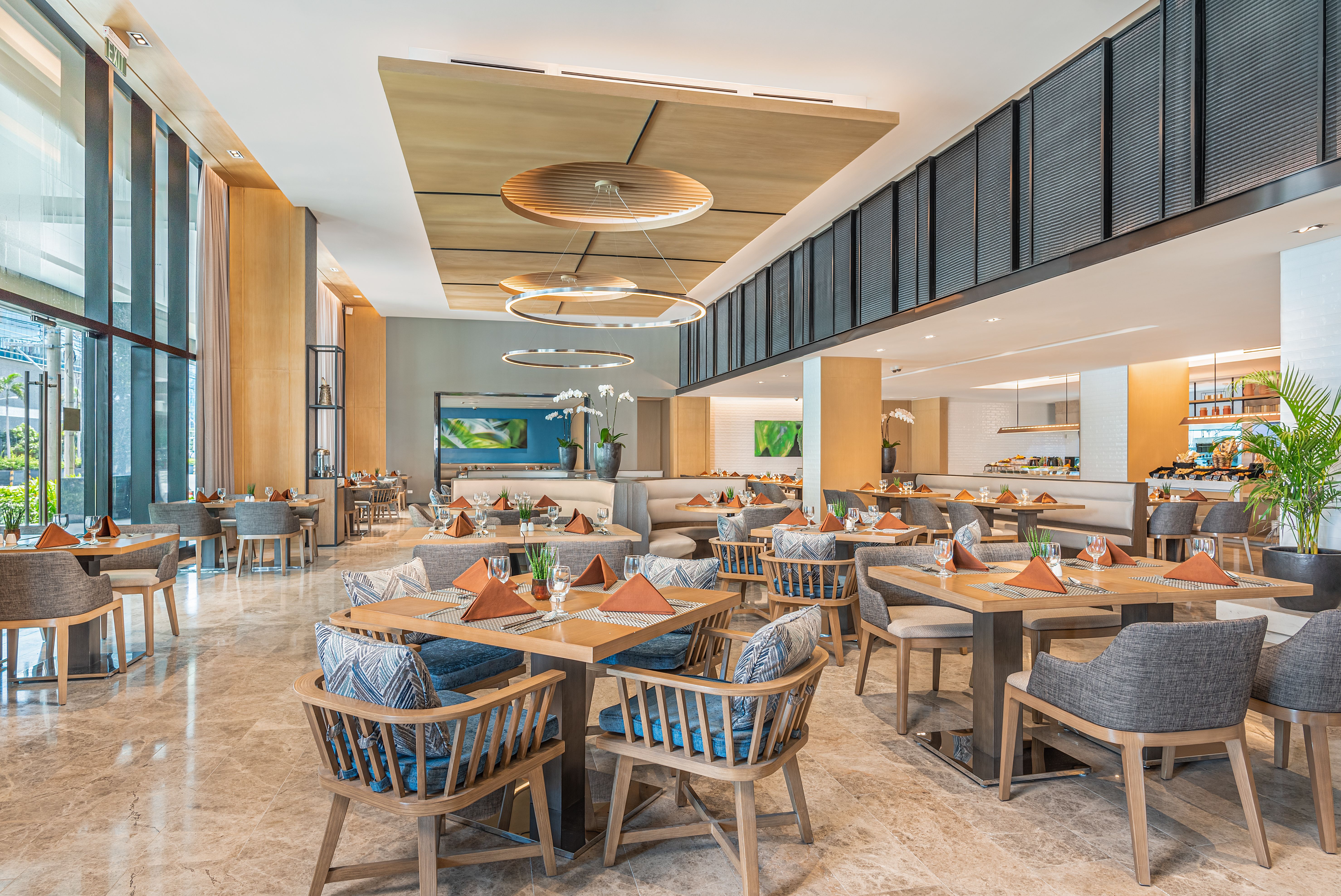 Misto Restaurant at Seda Manila Bay | Seda Hotels
