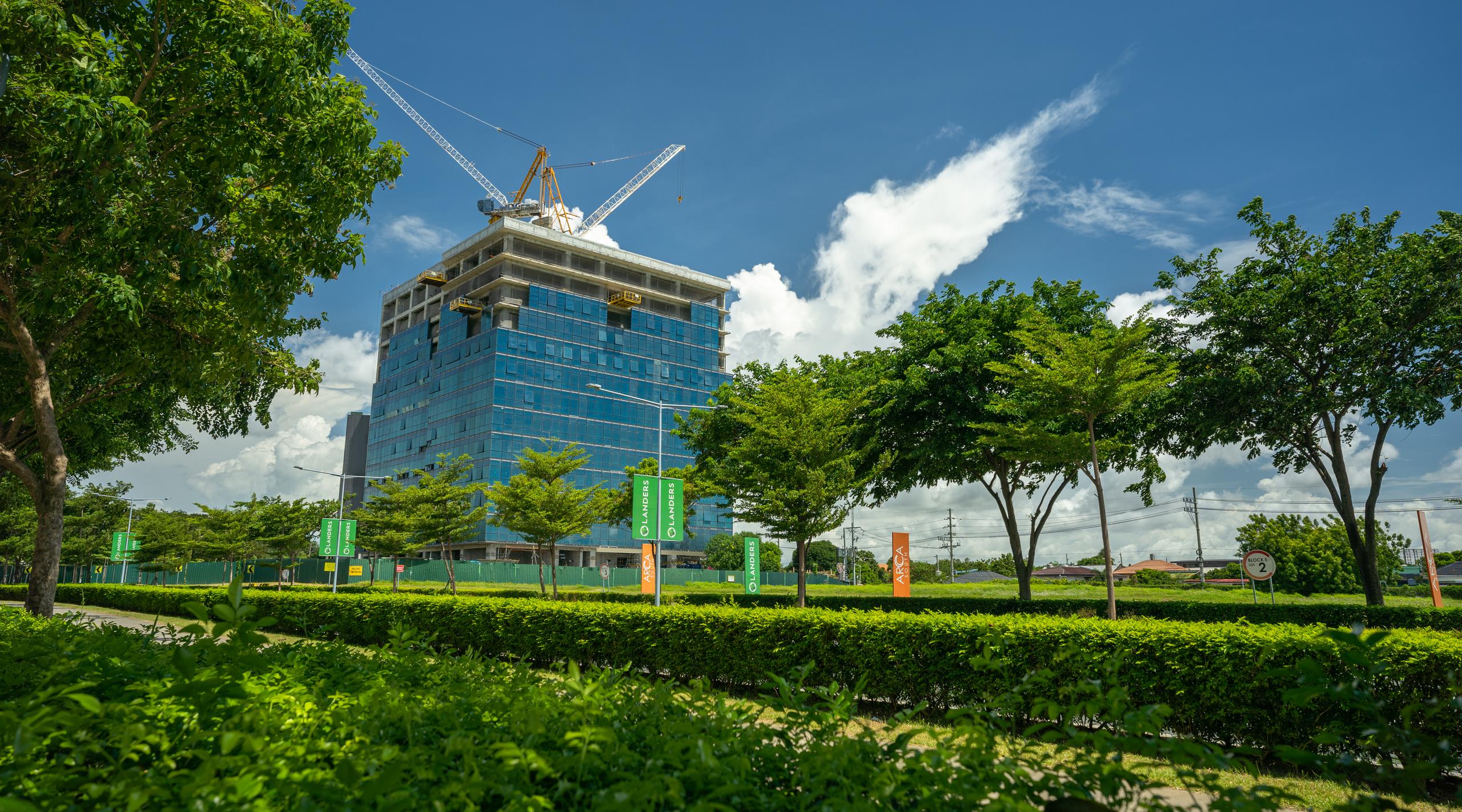 Premium Condominiums in Arca South, Taguig | Ayala Land