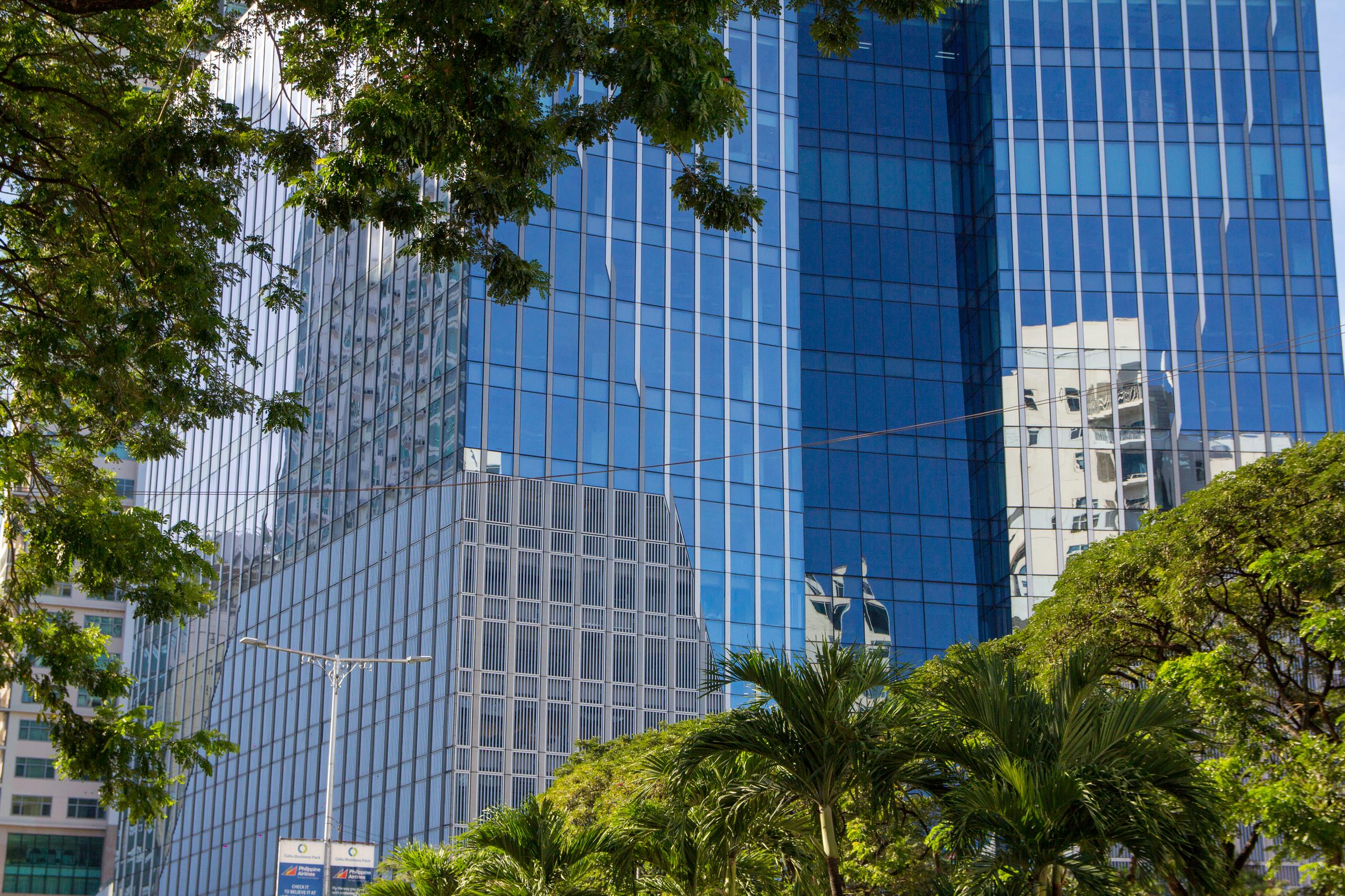 Work, Live, and Connect at Cebu Business Park | Ayala Land