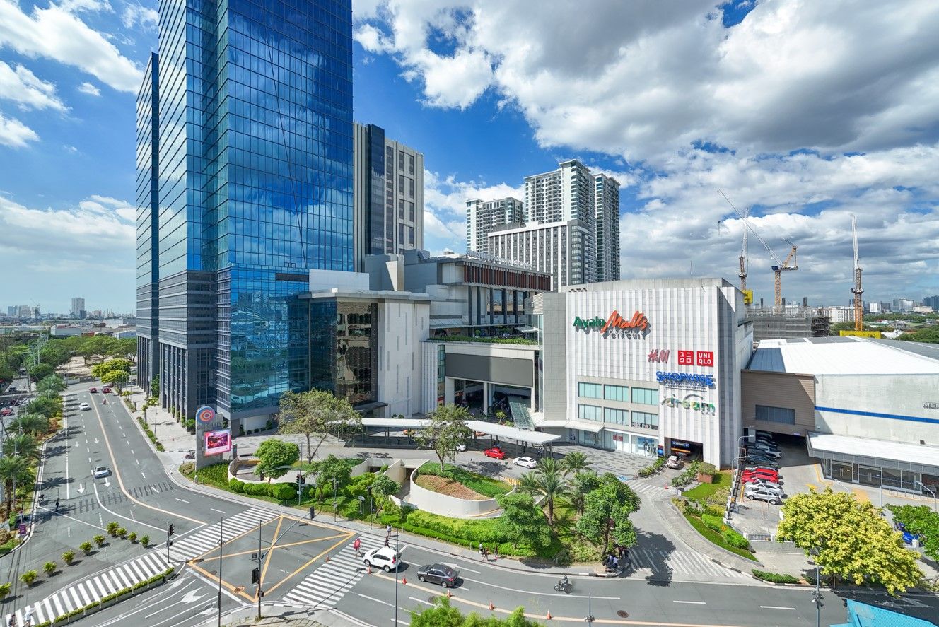 Areza in New City Center Lipa | Ayala Land