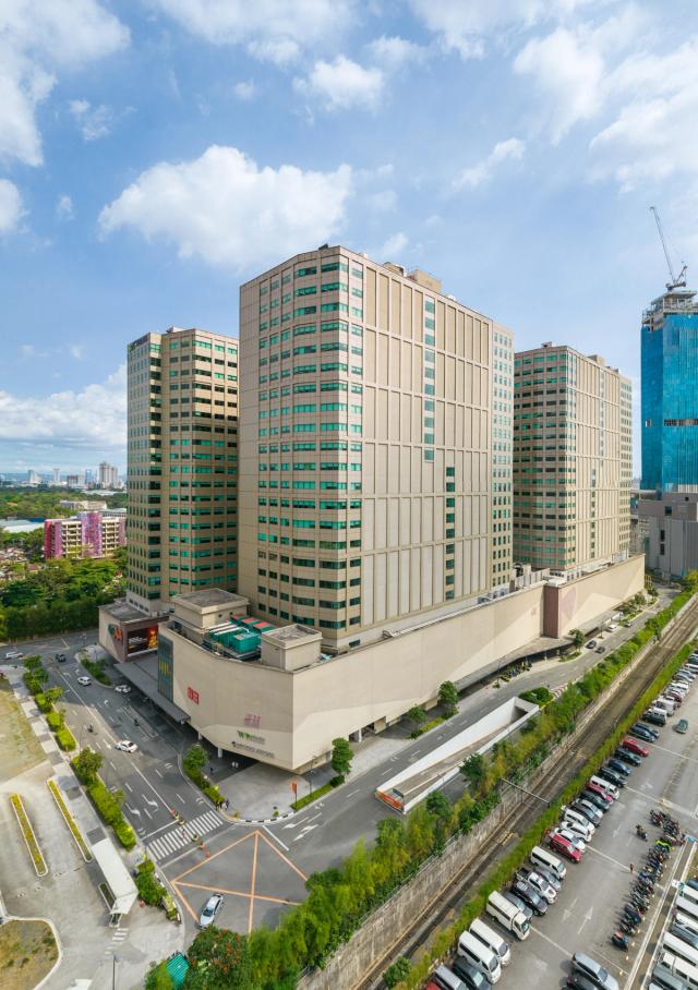 Live the Vibrant City Life at Vertis North | Ayala Land