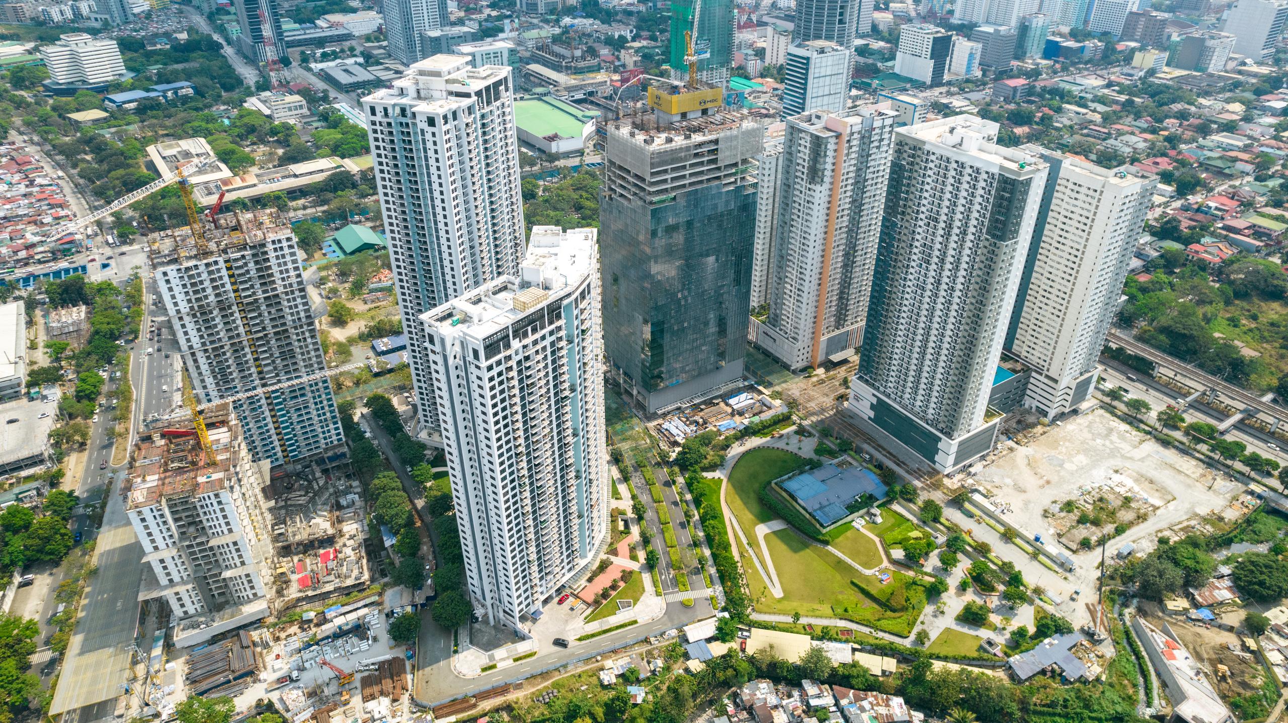 Live the Vibrant City Life at Vertis North | Ayala Land