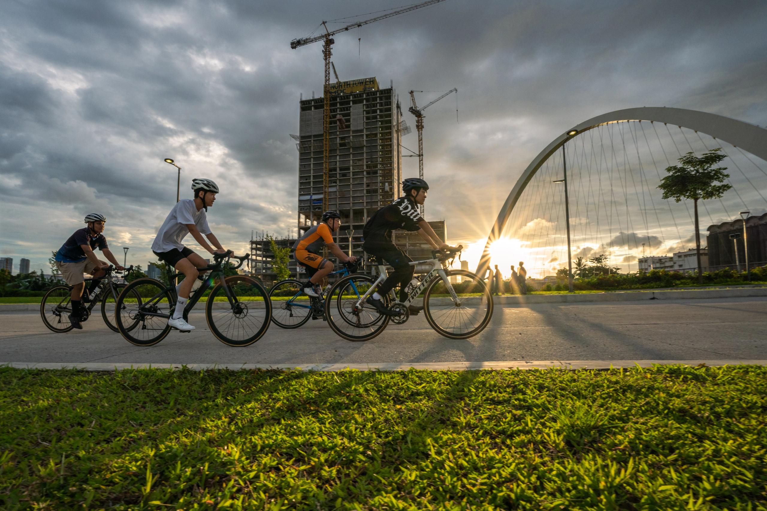 Parklinks Estates From Ayala Land Between Pasig and Quezon City.