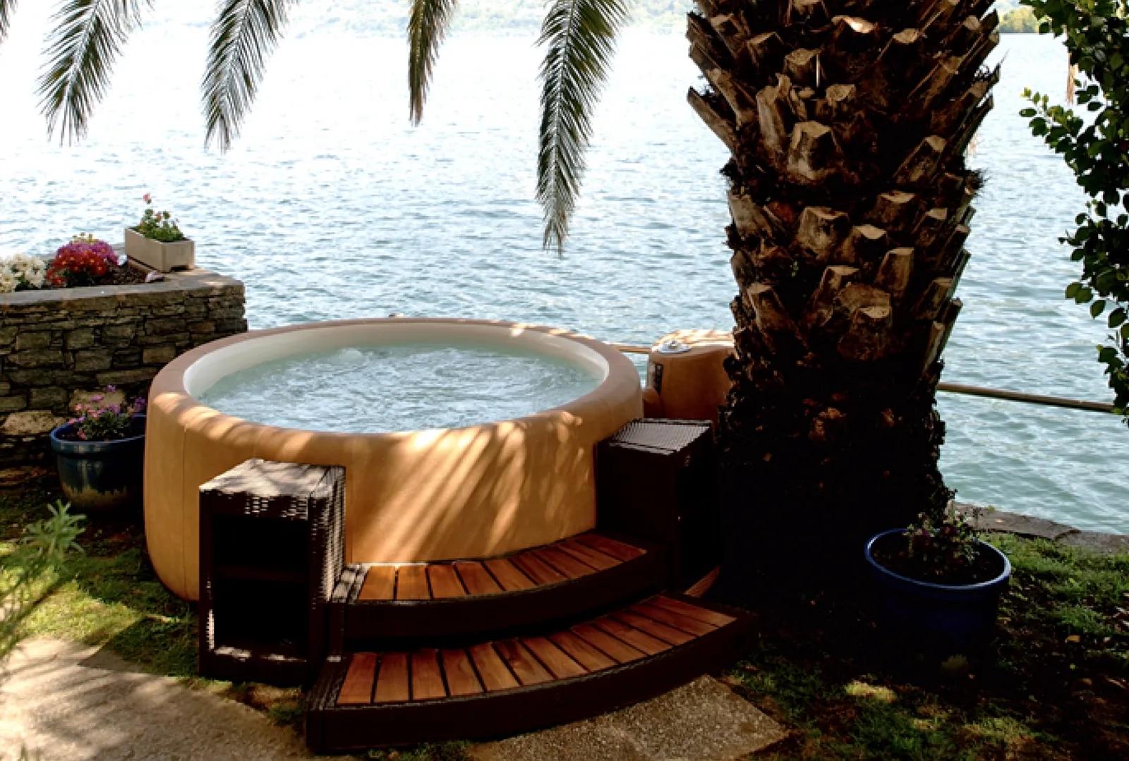 Home | Leading Hot Tub Supplier | Artesian Spas | Softub | Specialists ...