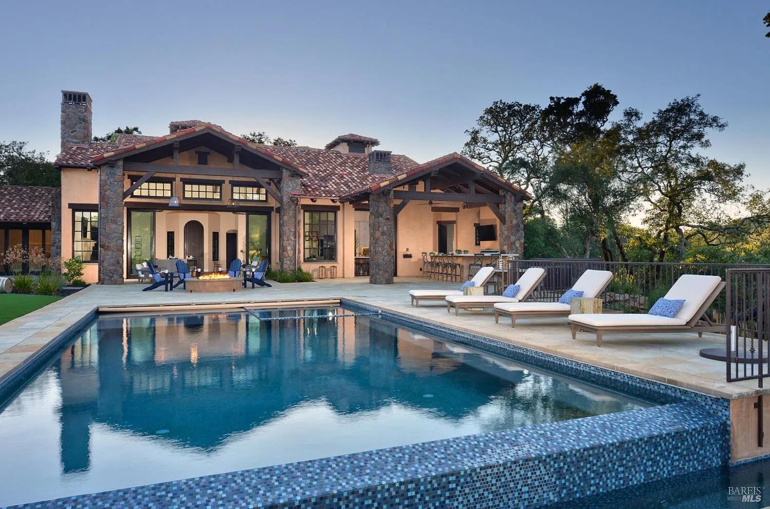 6100 Cottage Ridge Road, Santa Rosa, California 95448 | The Goodrich Group