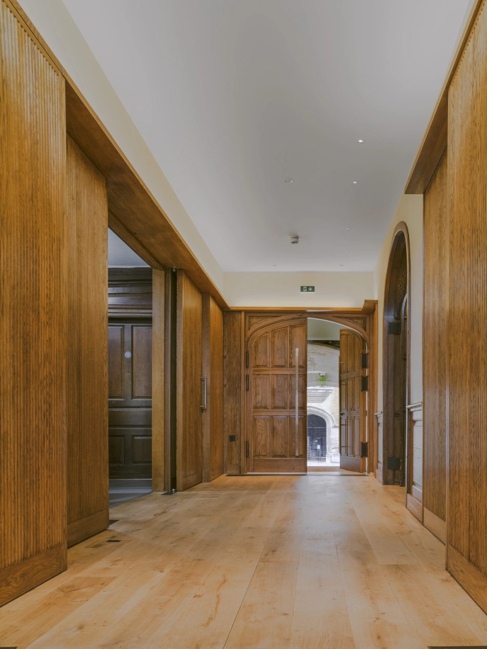 Oriel College Dining Hall → 5th Studio